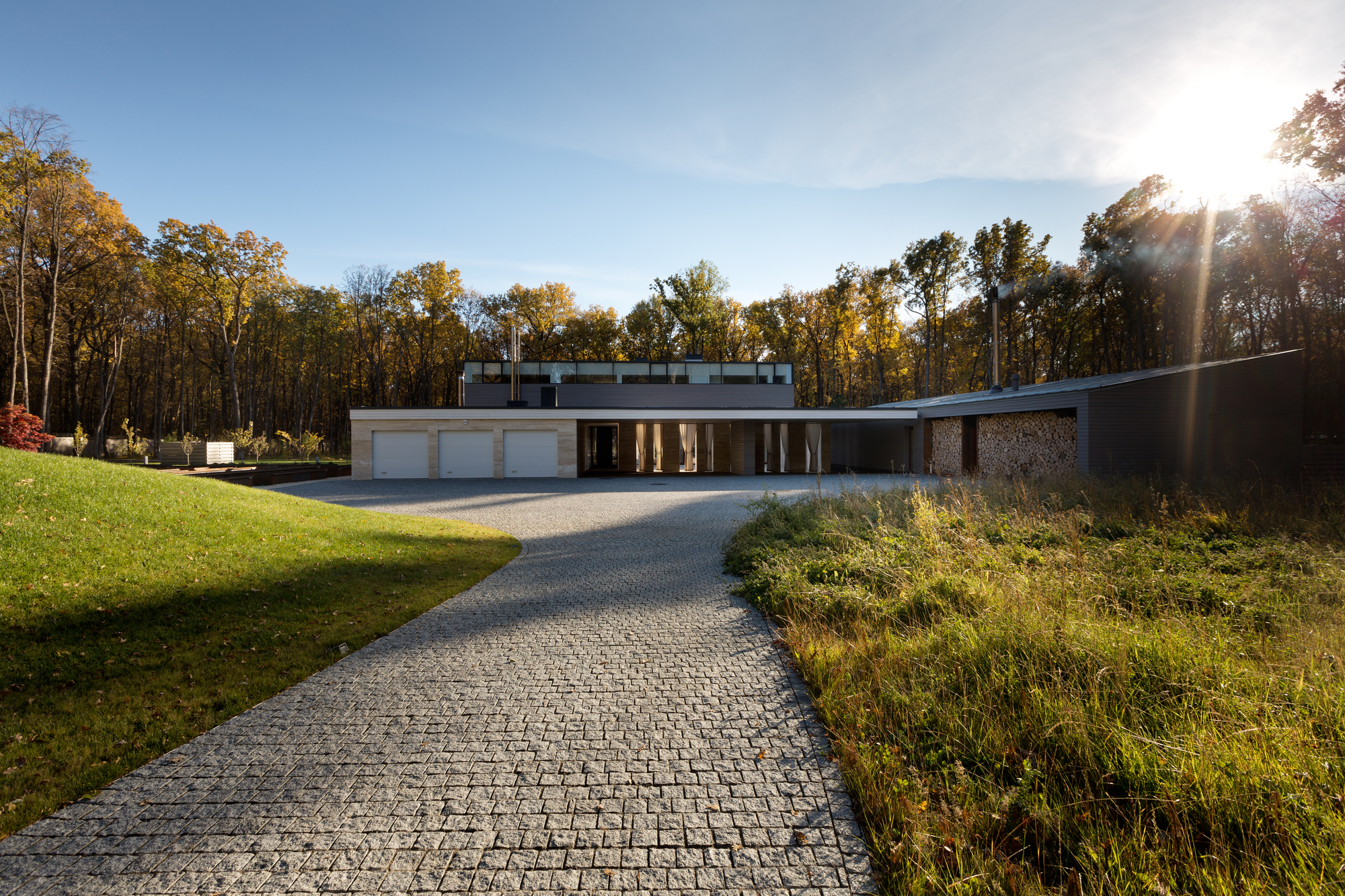 Gallery of House With A Peristyle / Drozdov & Partners - 12