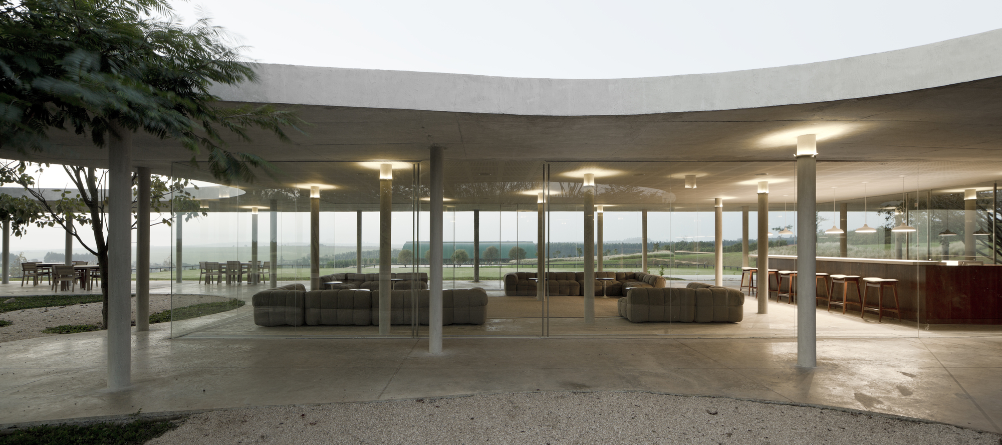 Gallery of Fazenda Boa Vista – Equestrian Center Clubhouse / Isay ...