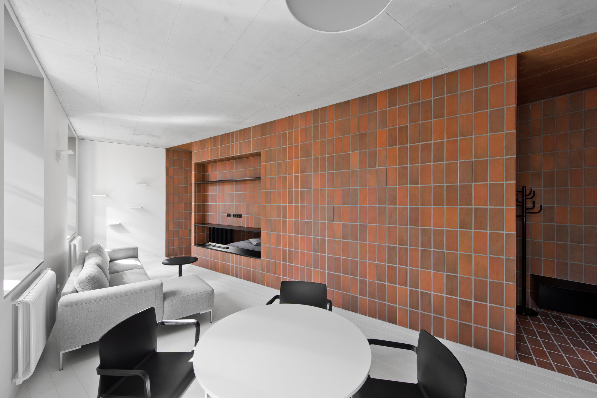 Galería de Bazillion / YCL Studio - 8