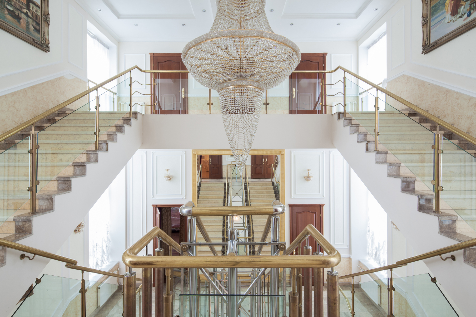 Gallery of Melnikov and Moscow Workers’ Clubs: Translating Soviet ...