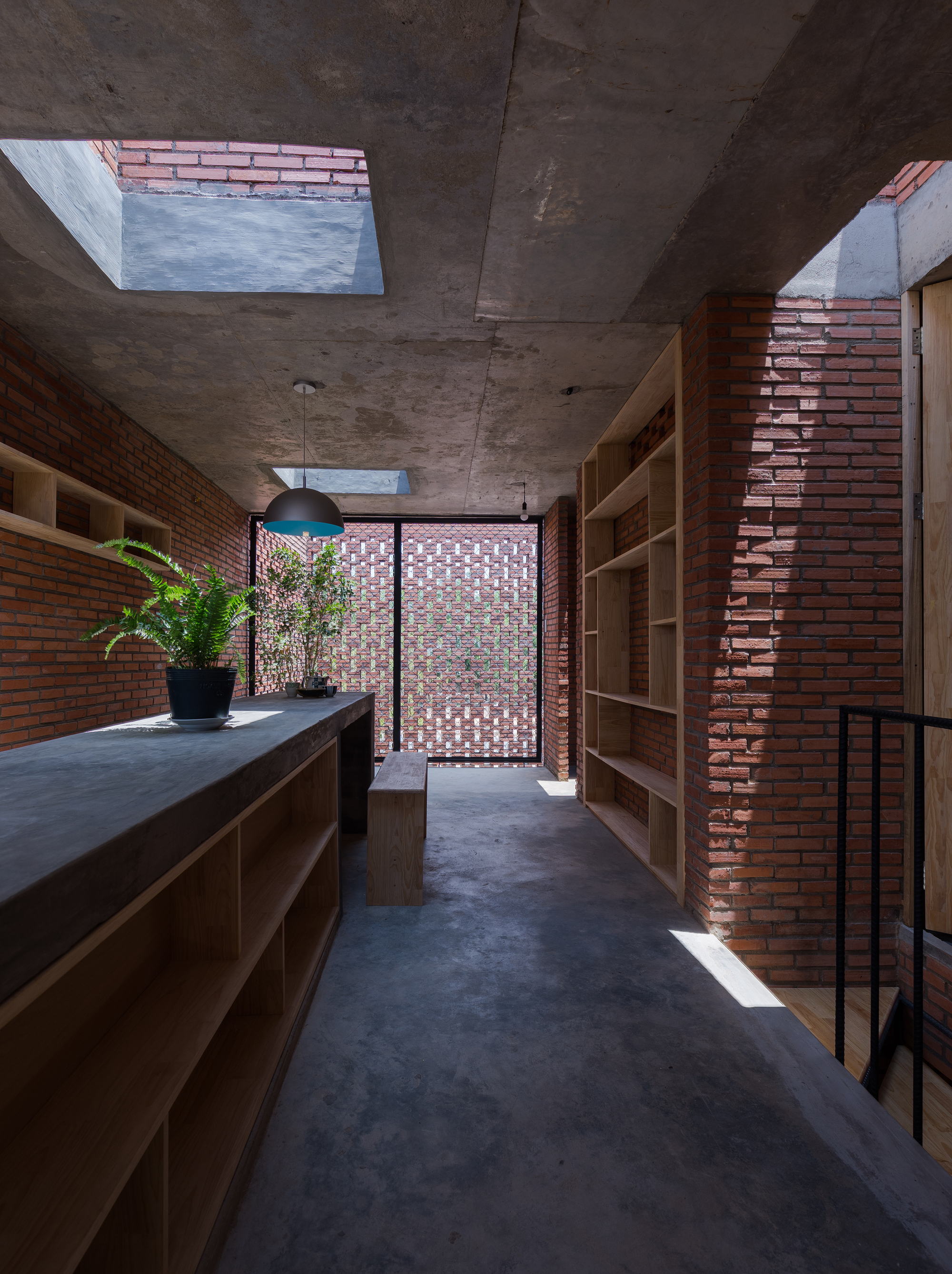 Gallery of LT House / Tropical Space - 16