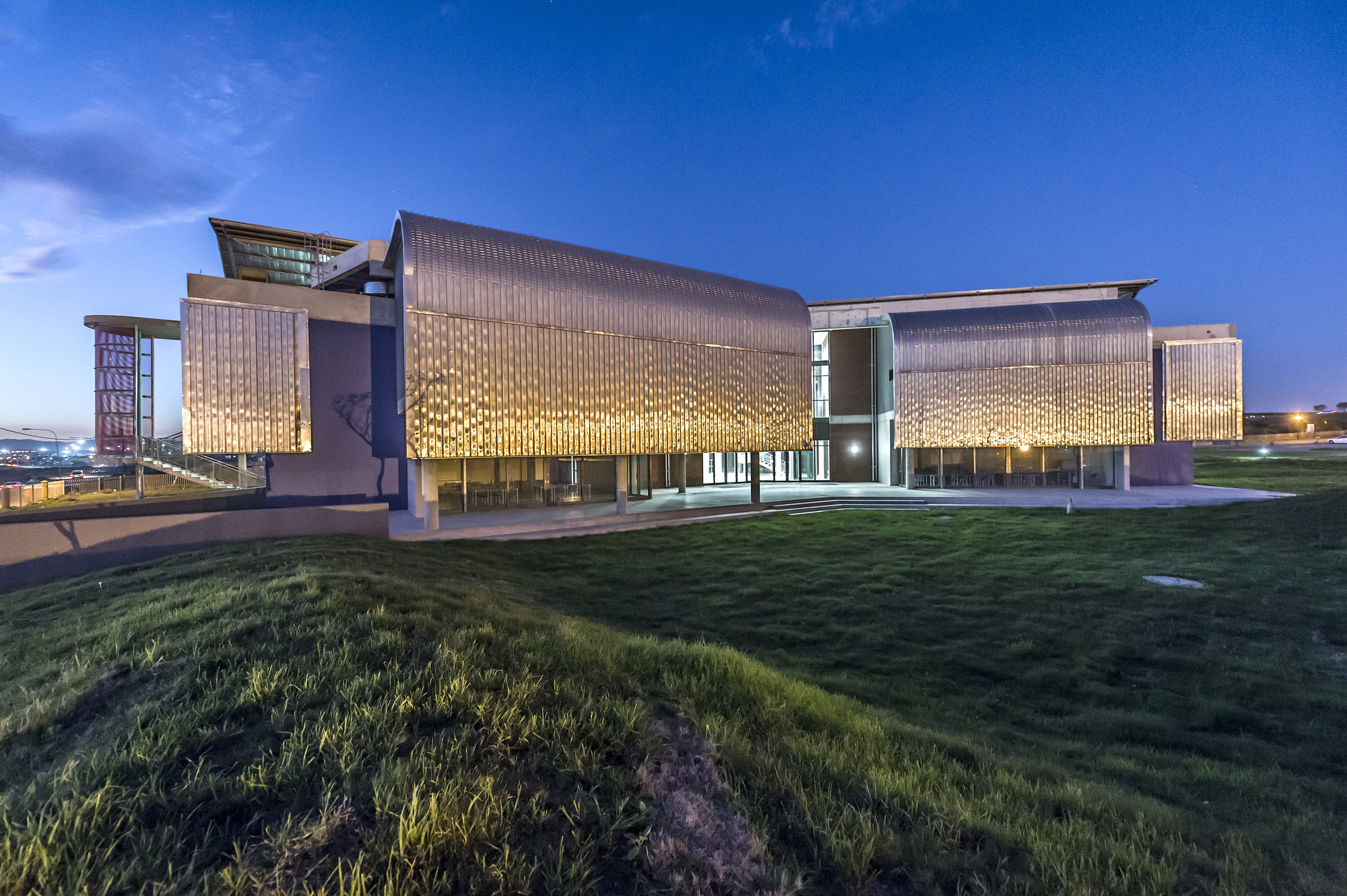 Gallery of NMMU B Ed Foundation Phase Building / The Matrix...cc Urban ...