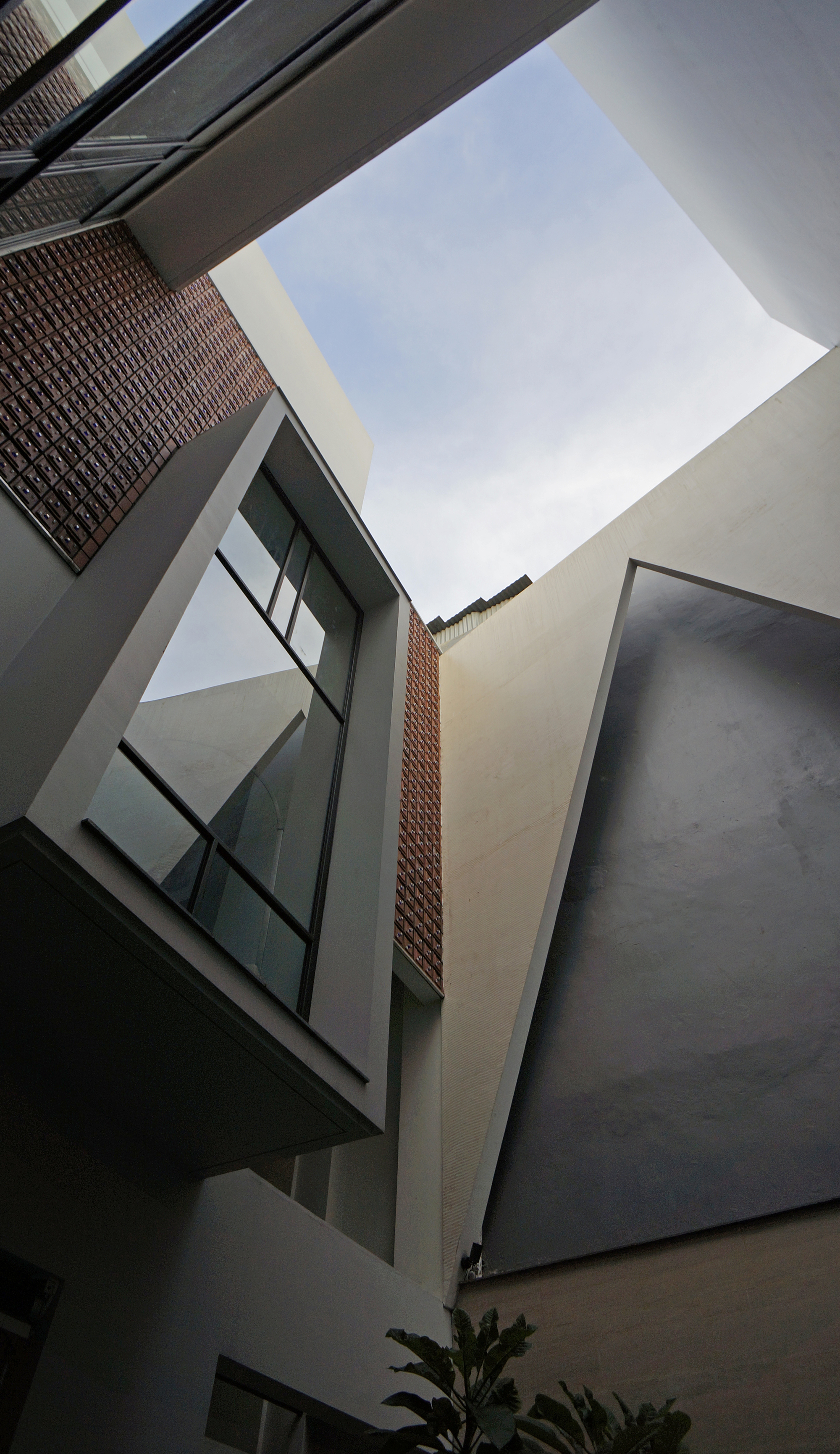 画廊 雅加达的独立建筑事务所 / Sonny Sutanto Architects - 7