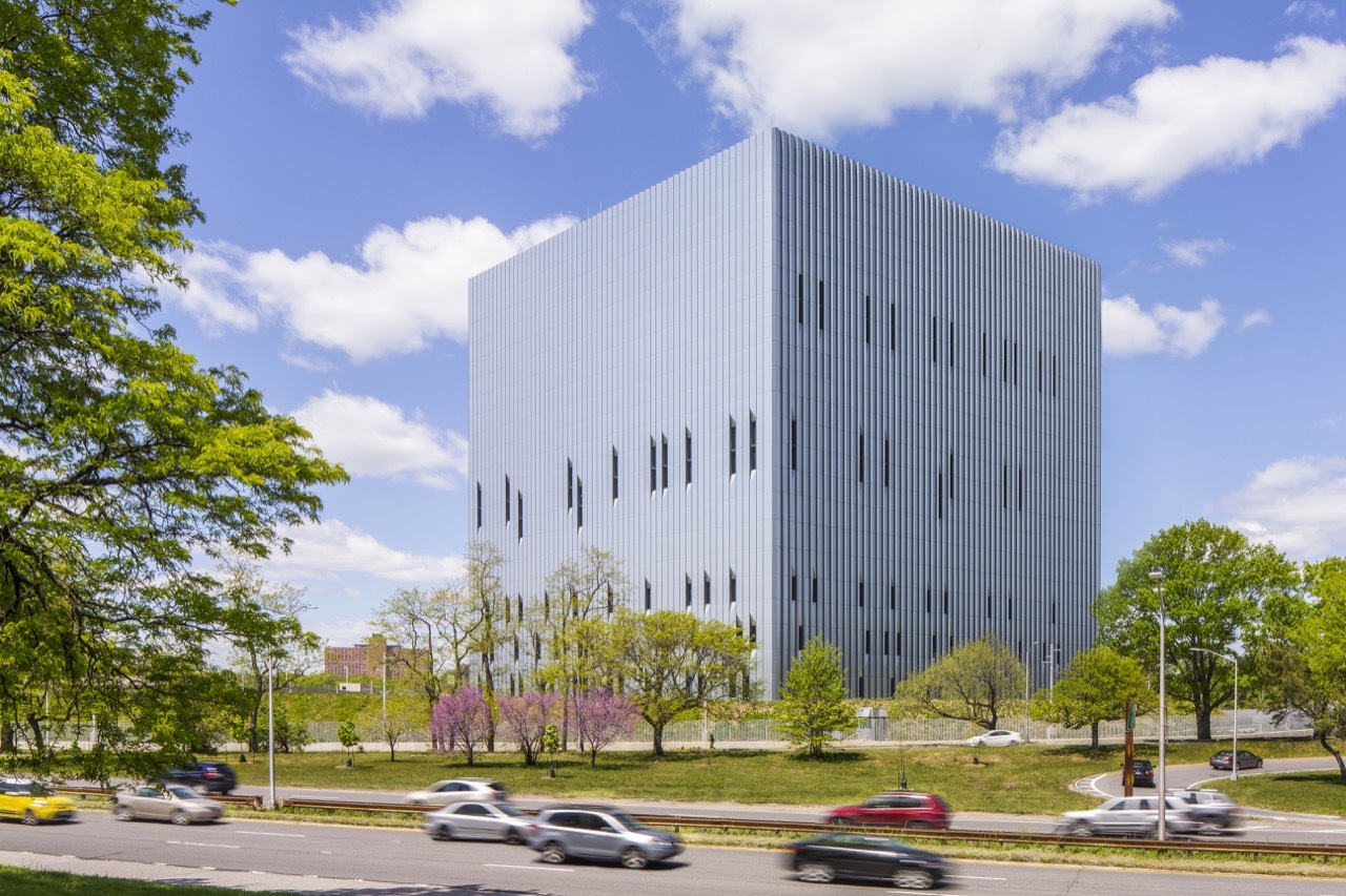 Gallery of Public Safety Answering Center II / SOM - 5