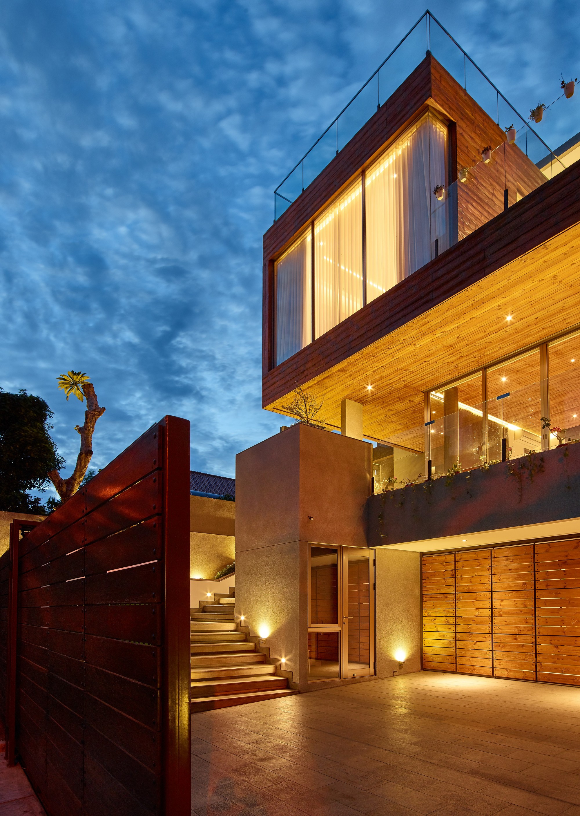 Galeria de Residência Wirawan / Realrich Architecture Workshop - 11