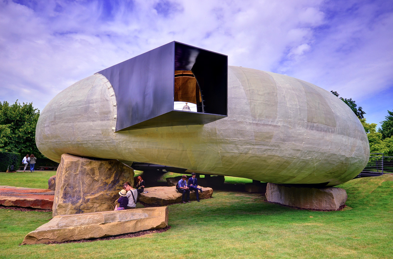Gallery of Round-Up: The Serpentine Pavilion Through the Years - 7