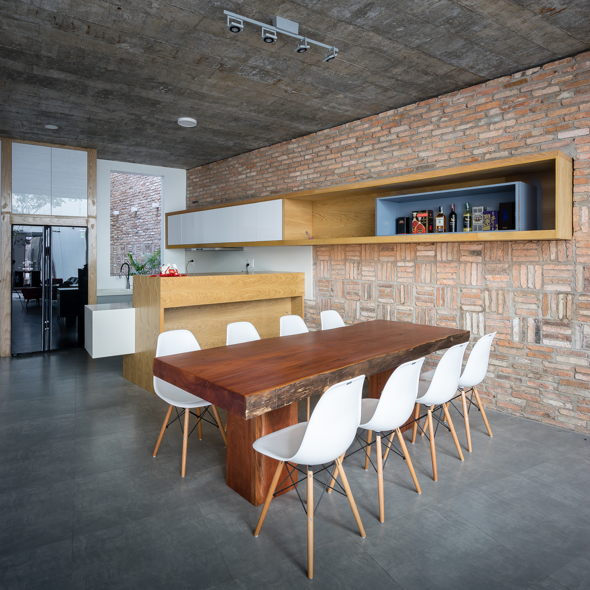 Gallery of 3 Houses / AD+studio - 17