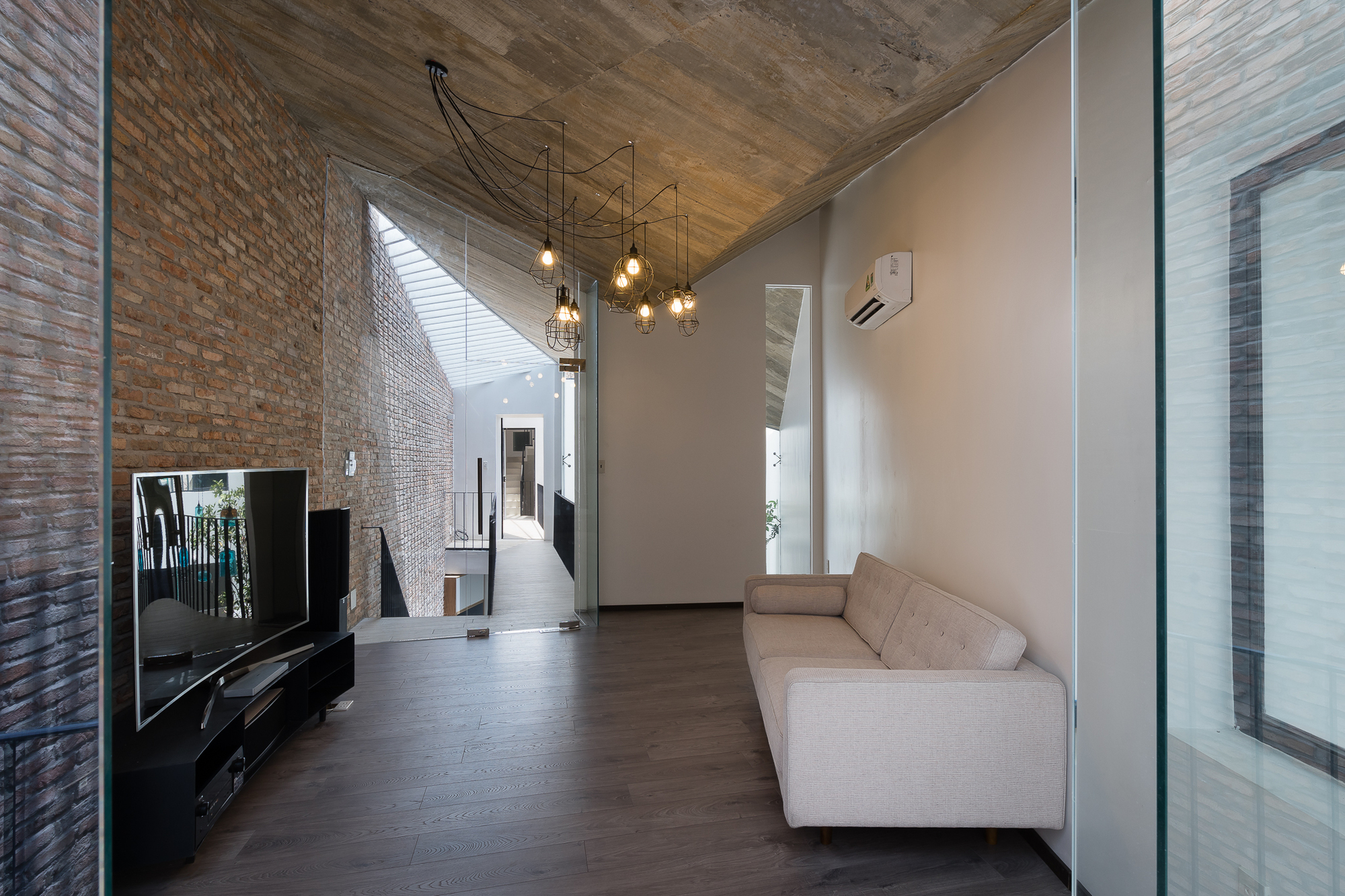 Gallery of 3 Houses / AD+studio - 20