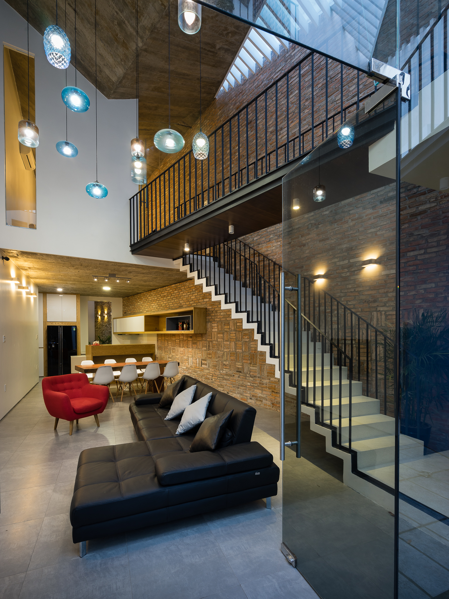 Gallery of 3 Houses / AD+studio - 30
