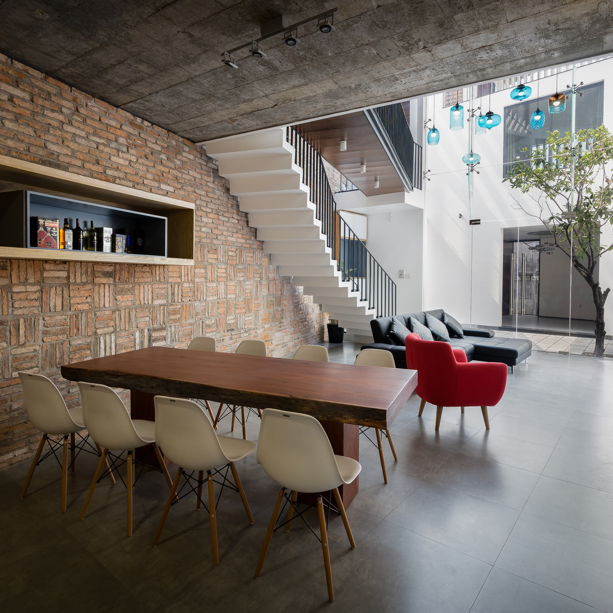 Gallery of 3 Houses / AD+studio - 16
