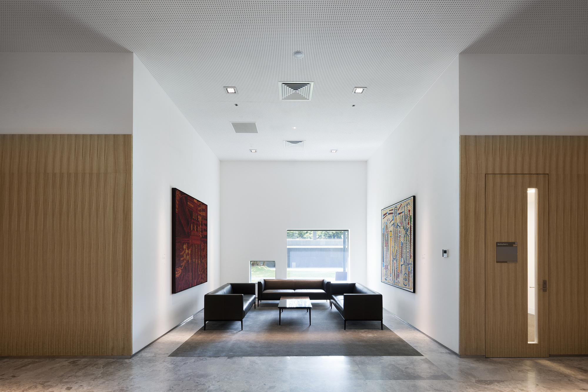 Gallery of New Australian Embassy Jakarta / Denton Corker Marshall - 9