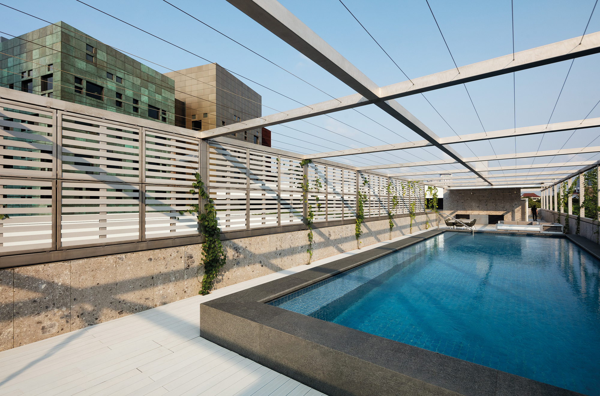 Gallery of New Australian Embassy Jakarta / Denton Corker Marshall - 15