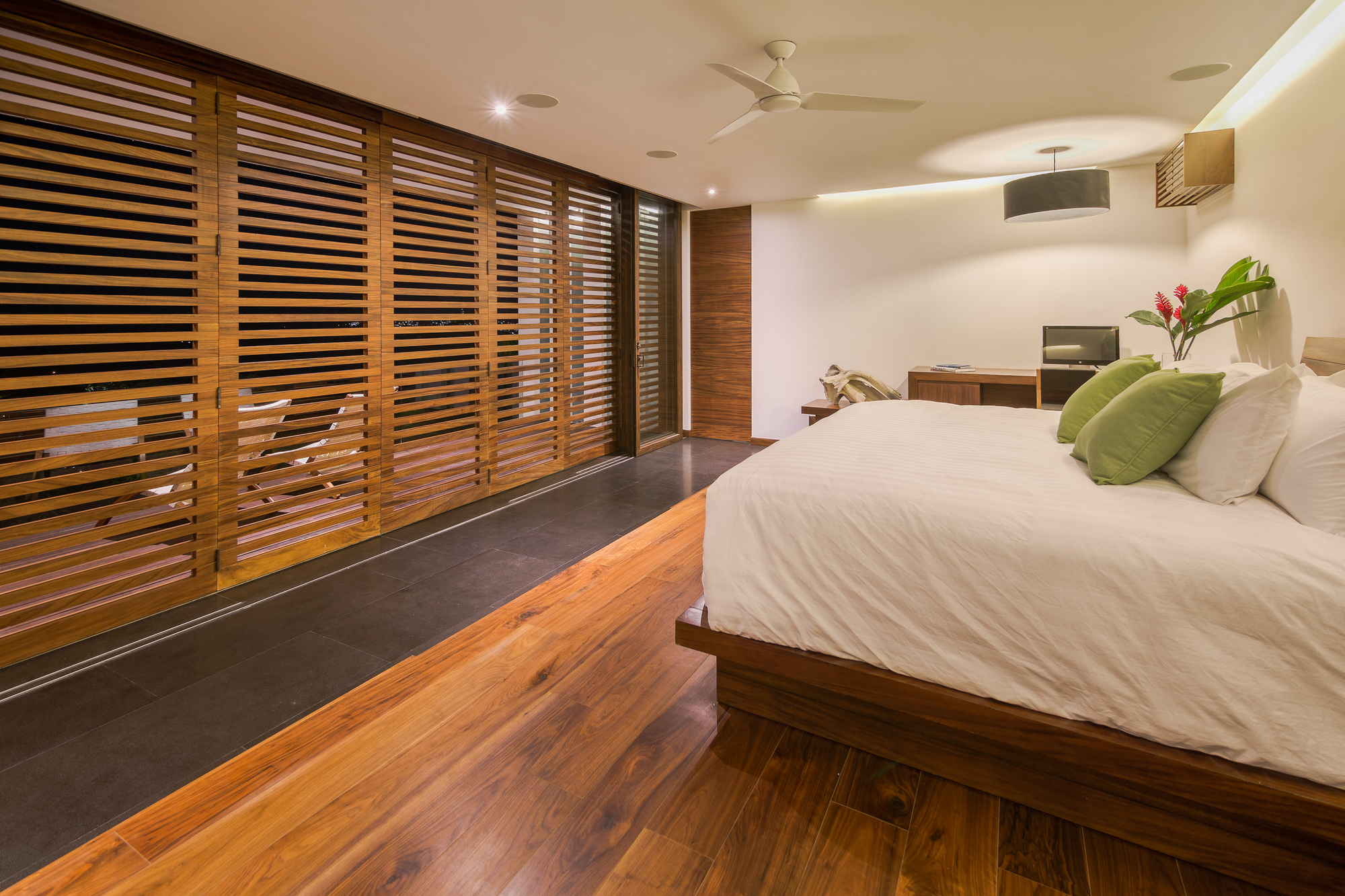 Gallery of La Solana House / HGR Arquitectos + DIANA ARNAU - 19