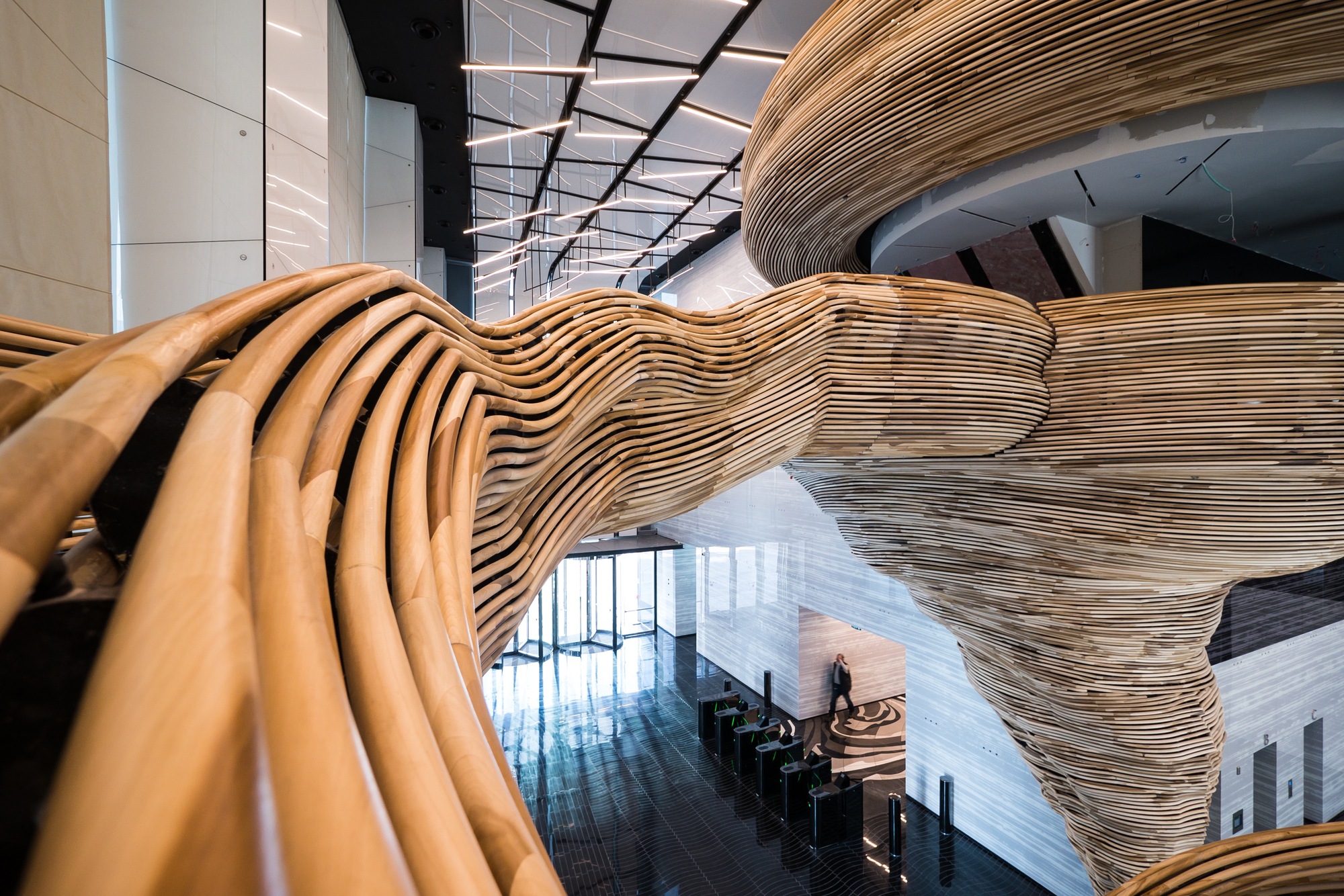 Gallery of Atrium Tower Lobby / Oded Halaf and Crafted by Tomer Gelfand - 4