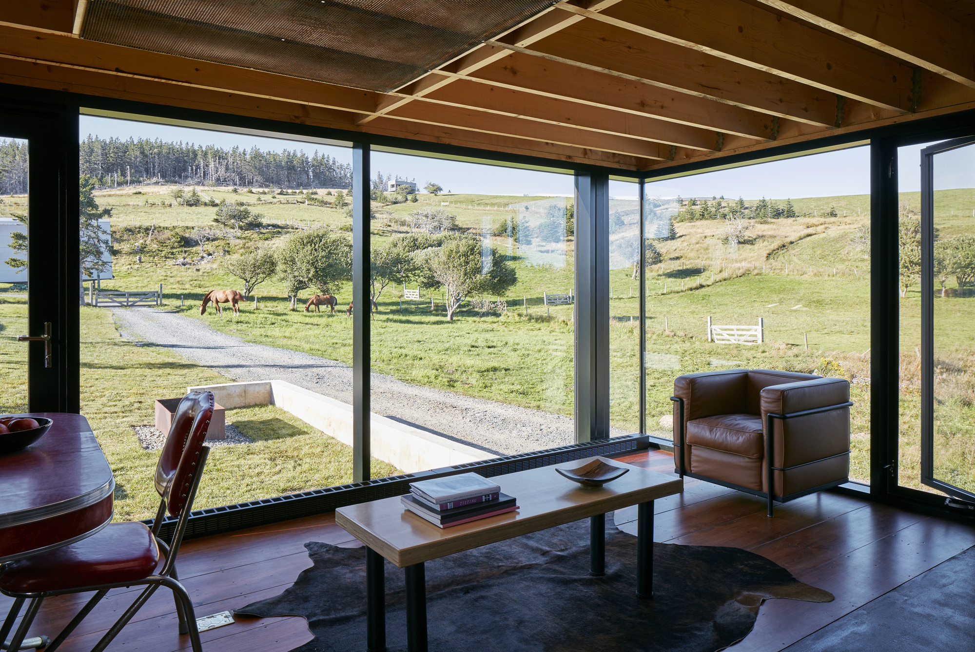 Gallery of Enough House / MacKay-Lyons Sweetapple Architects - 7