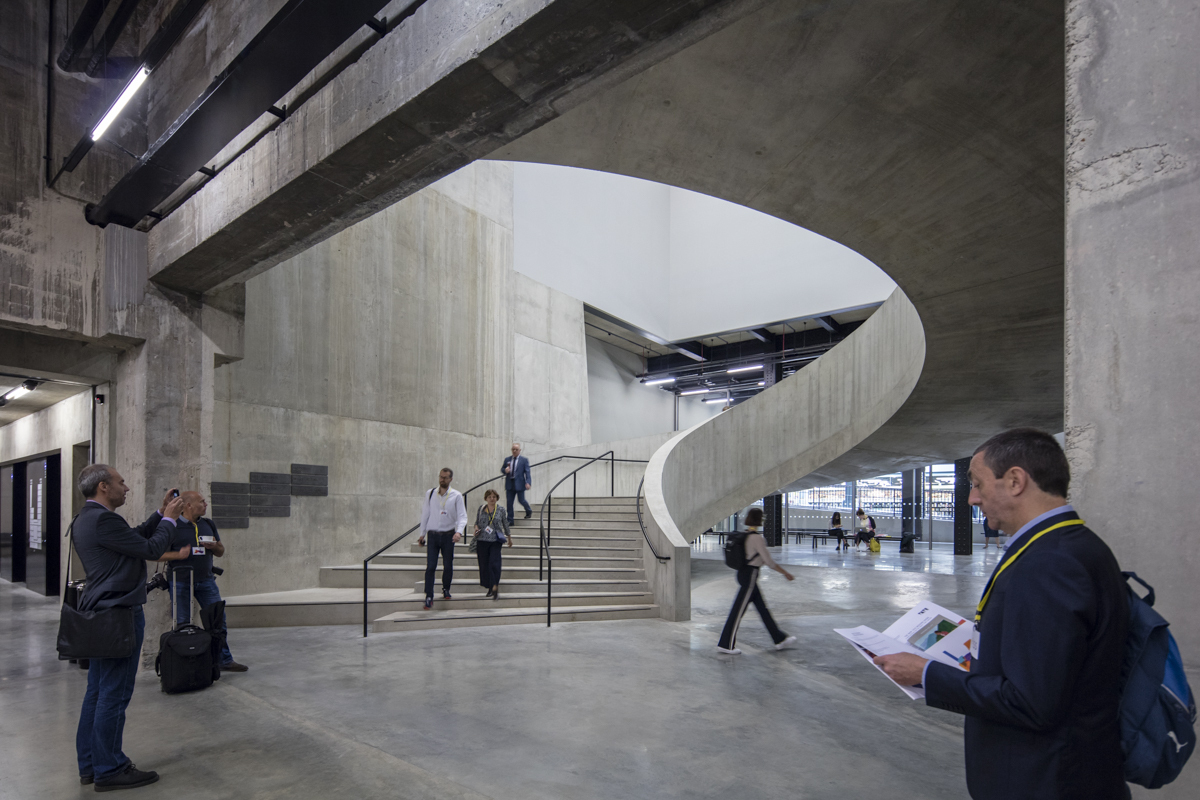 Gallery of Modern as Metaphor: Where the Tate Stands in a Post-Brexit ...