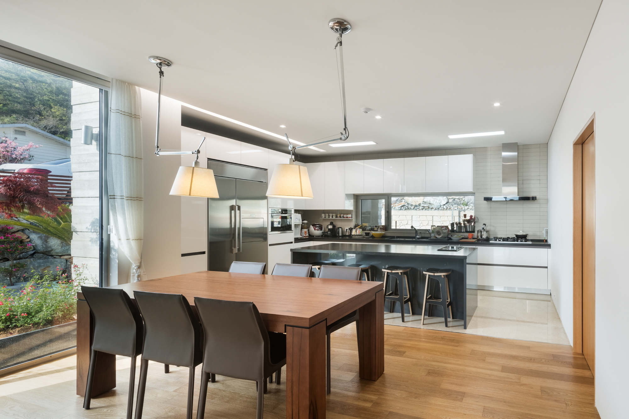 Gallery of House in Mt. Dongmang / 2m2 architects - 16