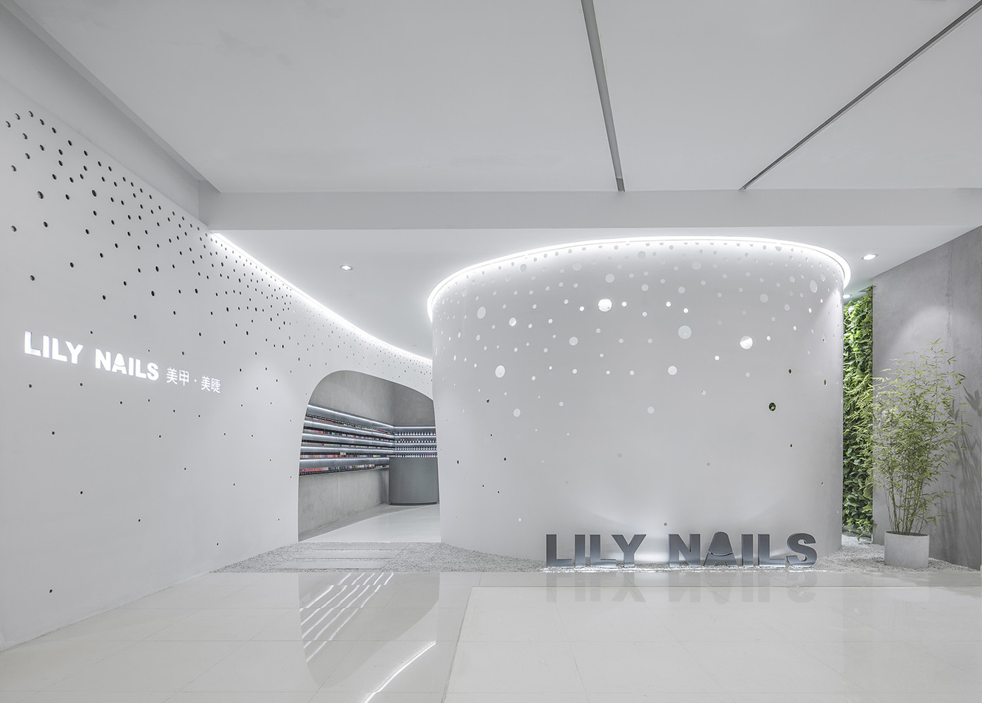 Gallery of Helix Garden—Lily Nails Salon / ArchStudio - 3