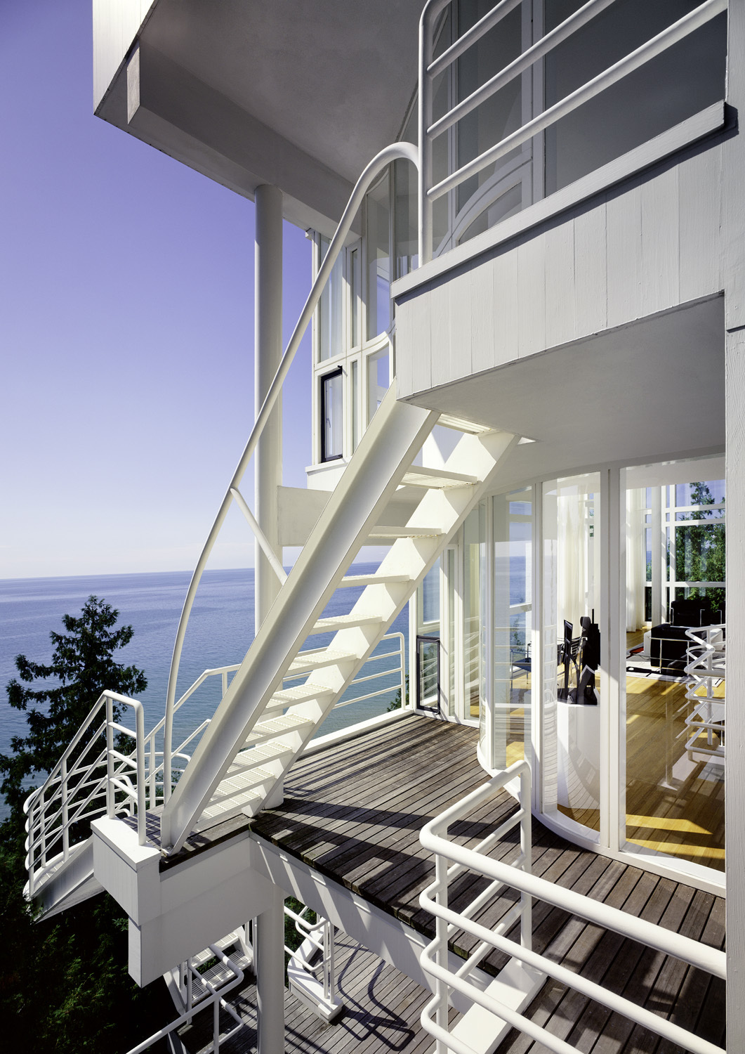 Gallery of Richard Meier's Douglas House Added to National Register of ...