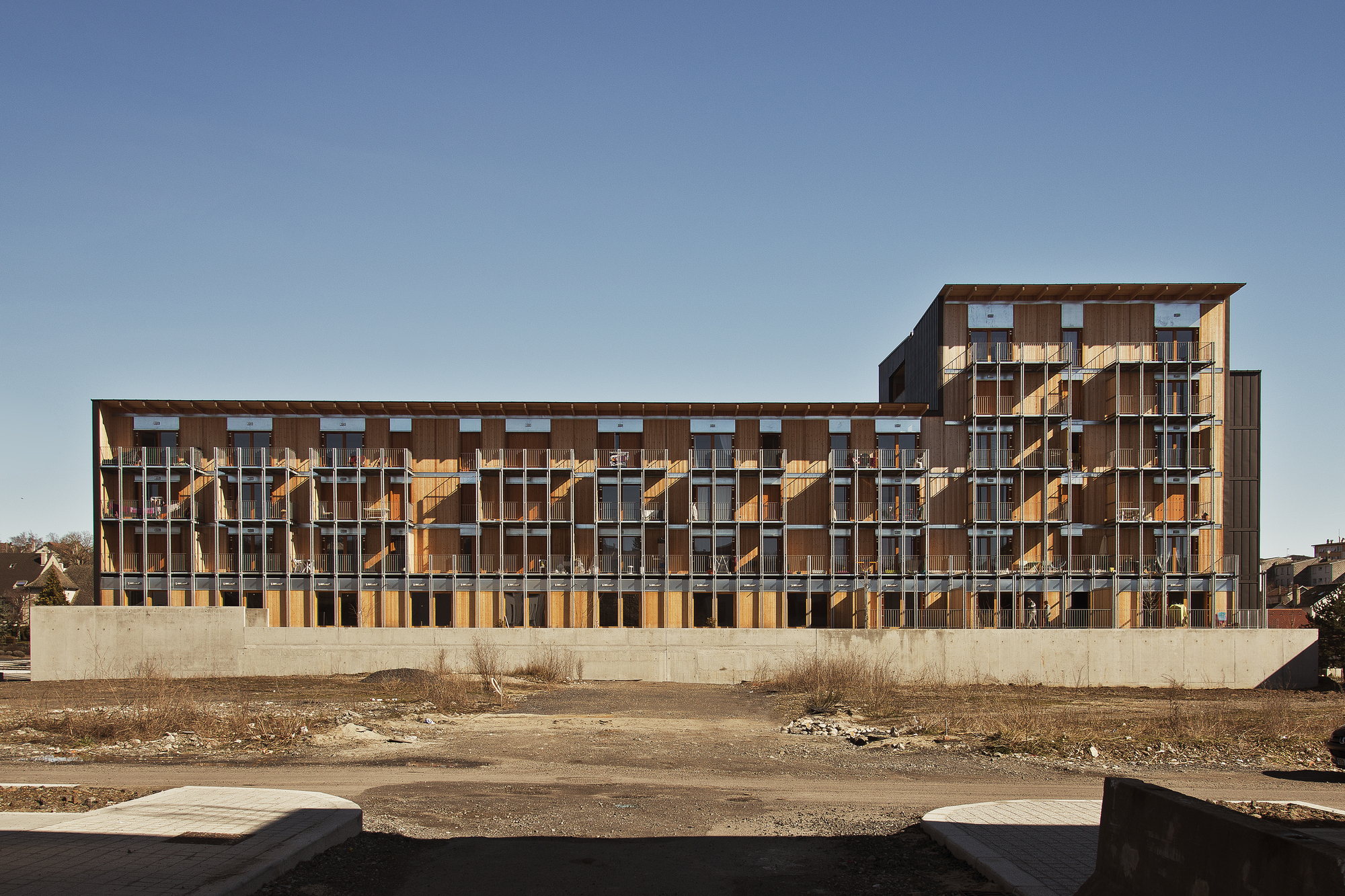 Gallery of Le Vialenc Residential Block / Atelier du Rouget Simon ...
