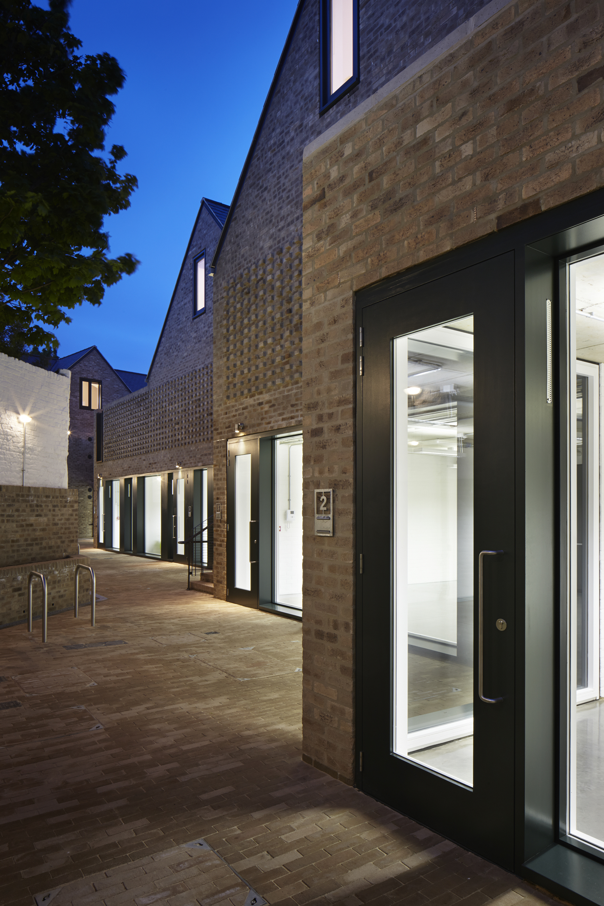 Galería de Foundry Mews / Project Orange - 3