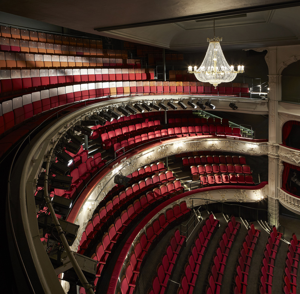 Gallery of York Theatre Royal / De Matos Ryan - 4