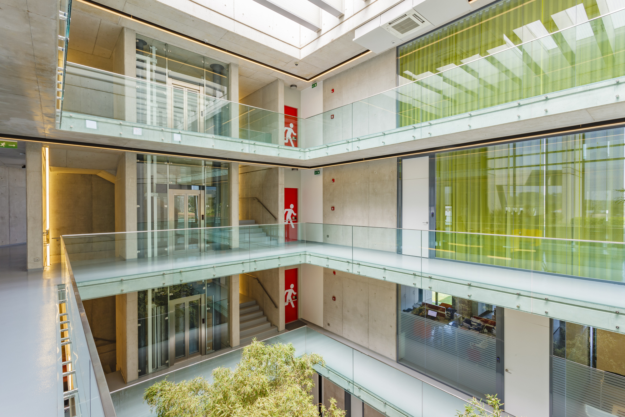 Gallery of Eurogida Factory Administrative Building / Öney Architecture - 7