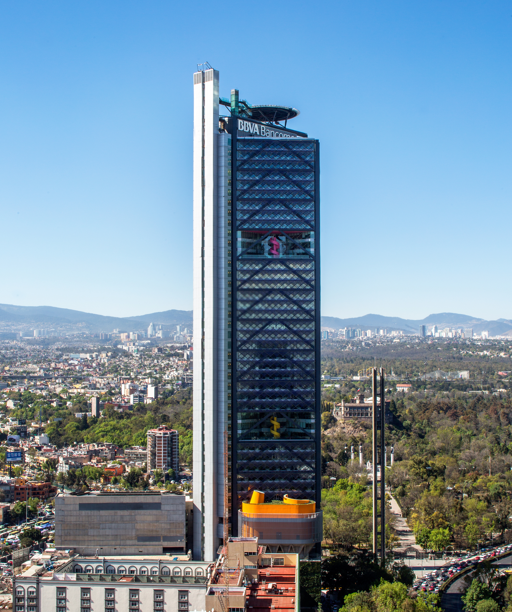 Gallery of Richard Rogers, One of the Leading Architects of the British ...