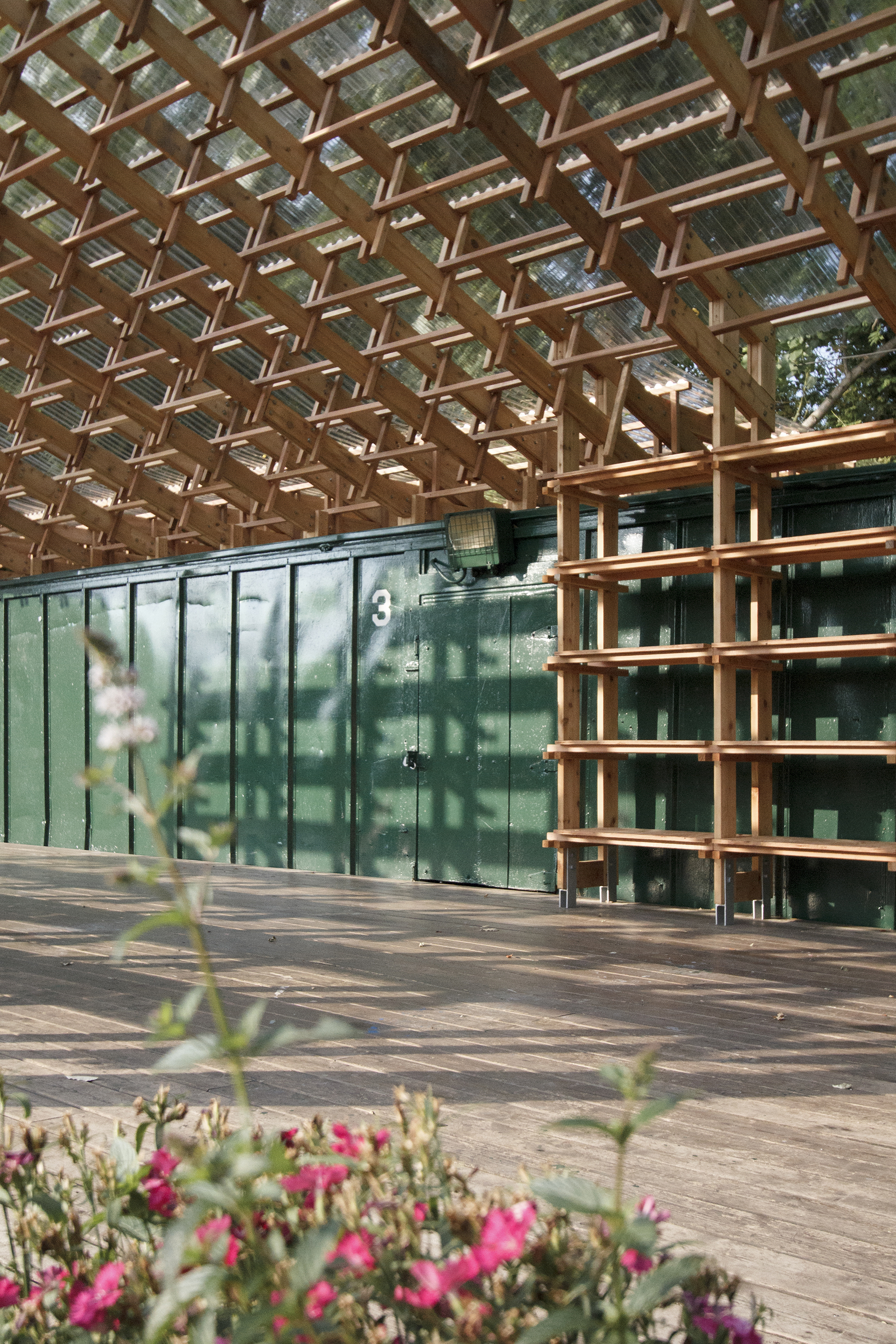 Gallery of Hou de Sousa Completes Construction on Raise/Raze and Sticks - 5