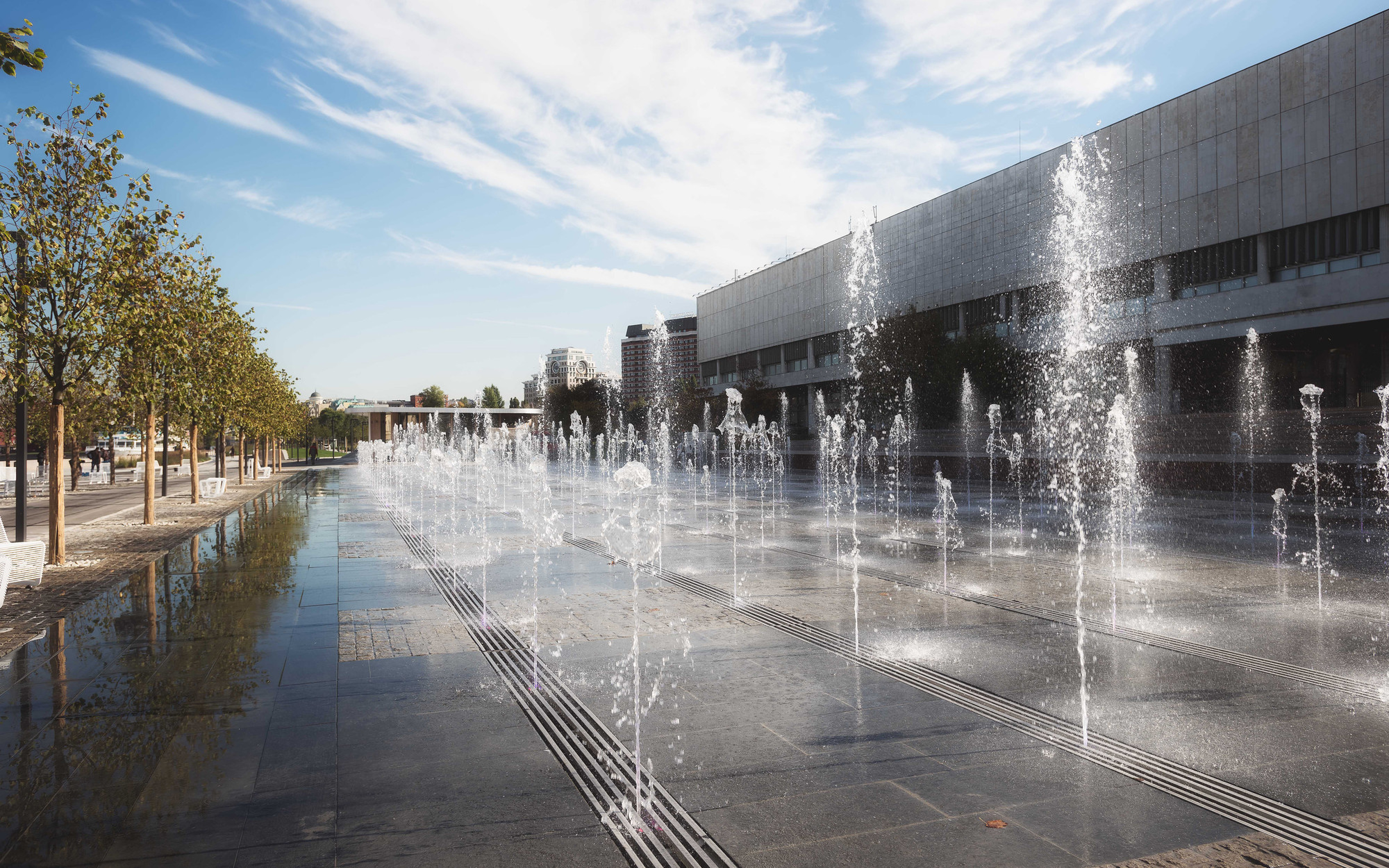 Gallery of 8 Projects that Exemplify Moscow's Urban Movement - 19