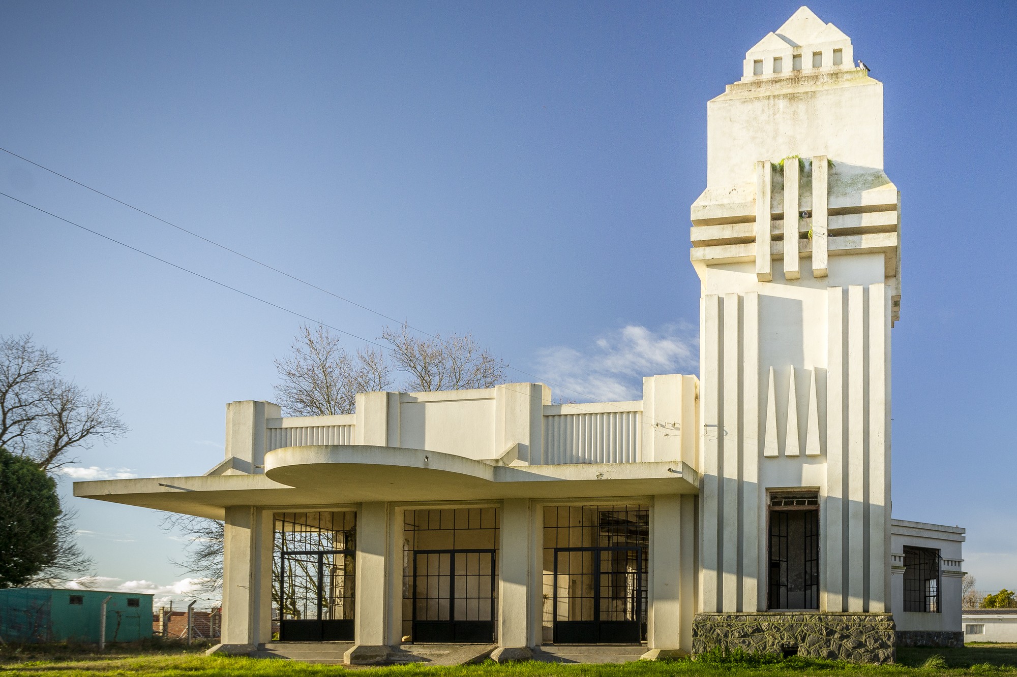 Galería de La obra de Francisco Salamone en Argentina: cementerio ...