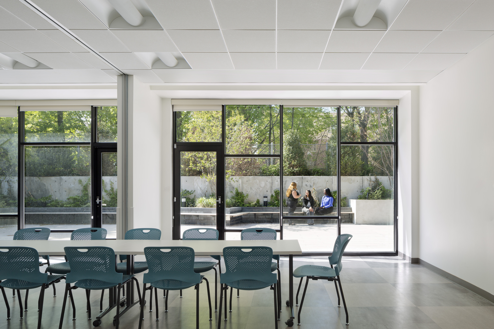 Gallery of Boston Road / Alexander Gorlin Architects - 8