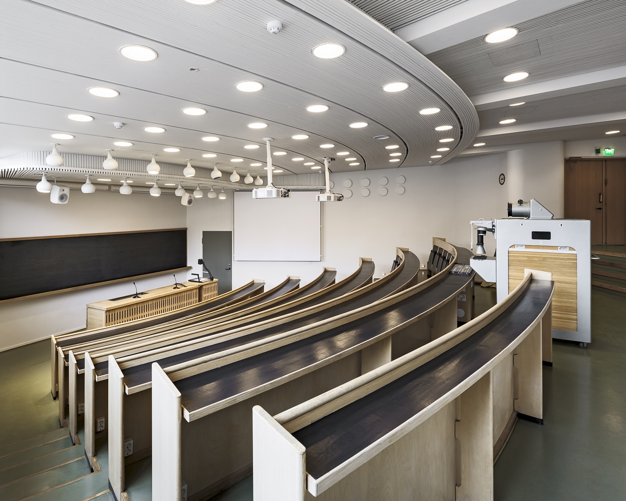 Gallery of Renovation Of The Aalto University Undergraduate Centre ...