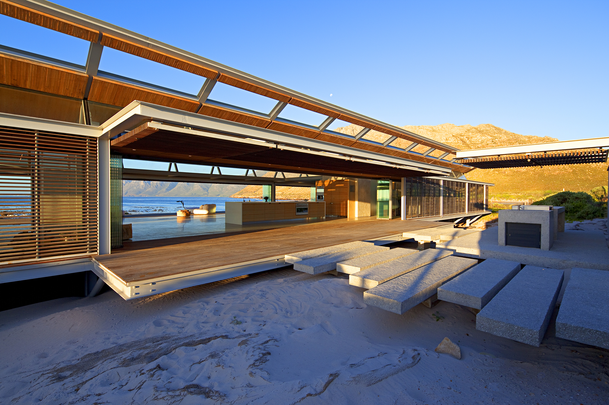 Gallery of Rooiels Beach House / Elphick Proome Architects - 16
