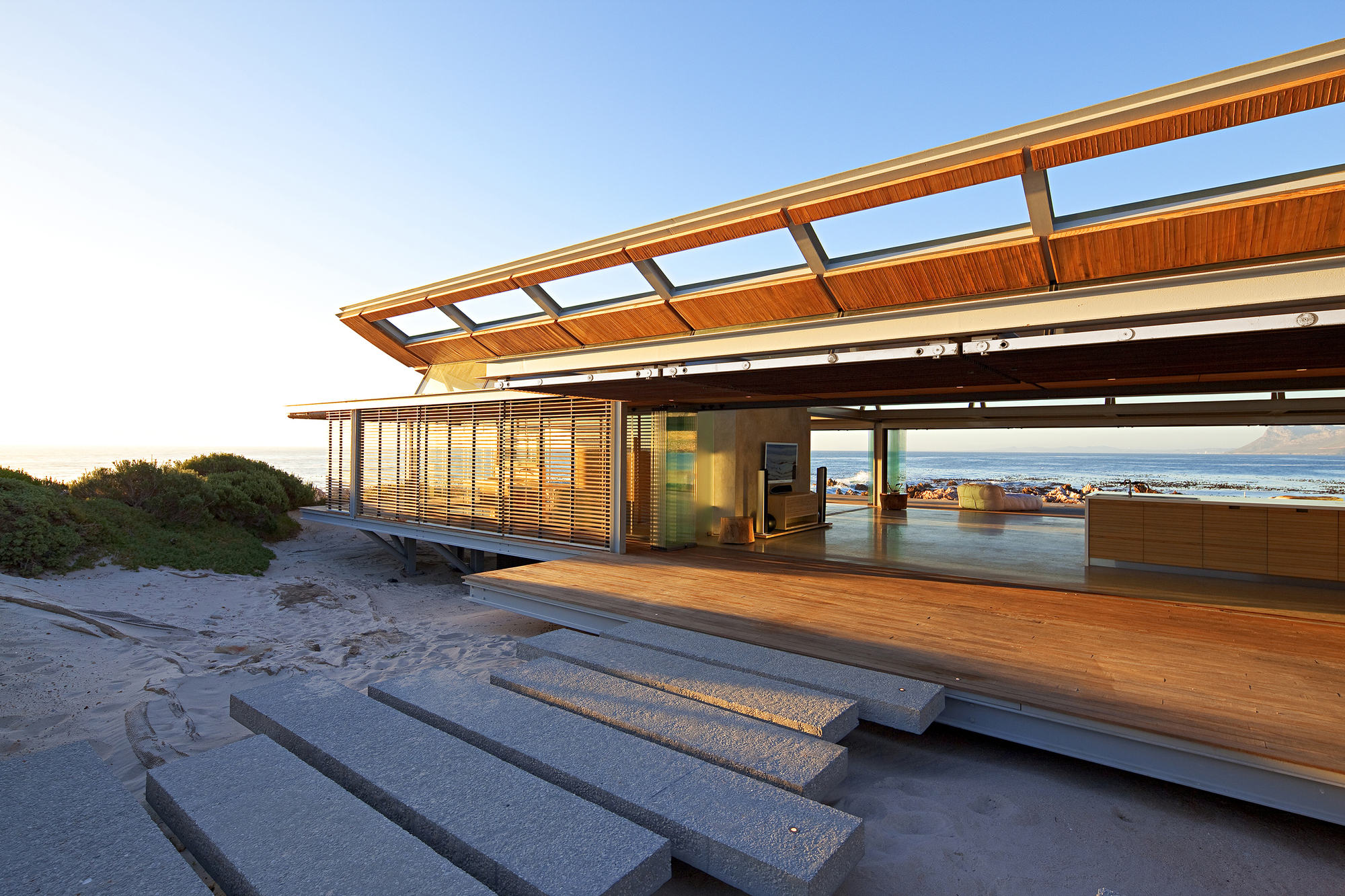 Gallery of Rooiels Beach House / Elphick Proome Architects - 15