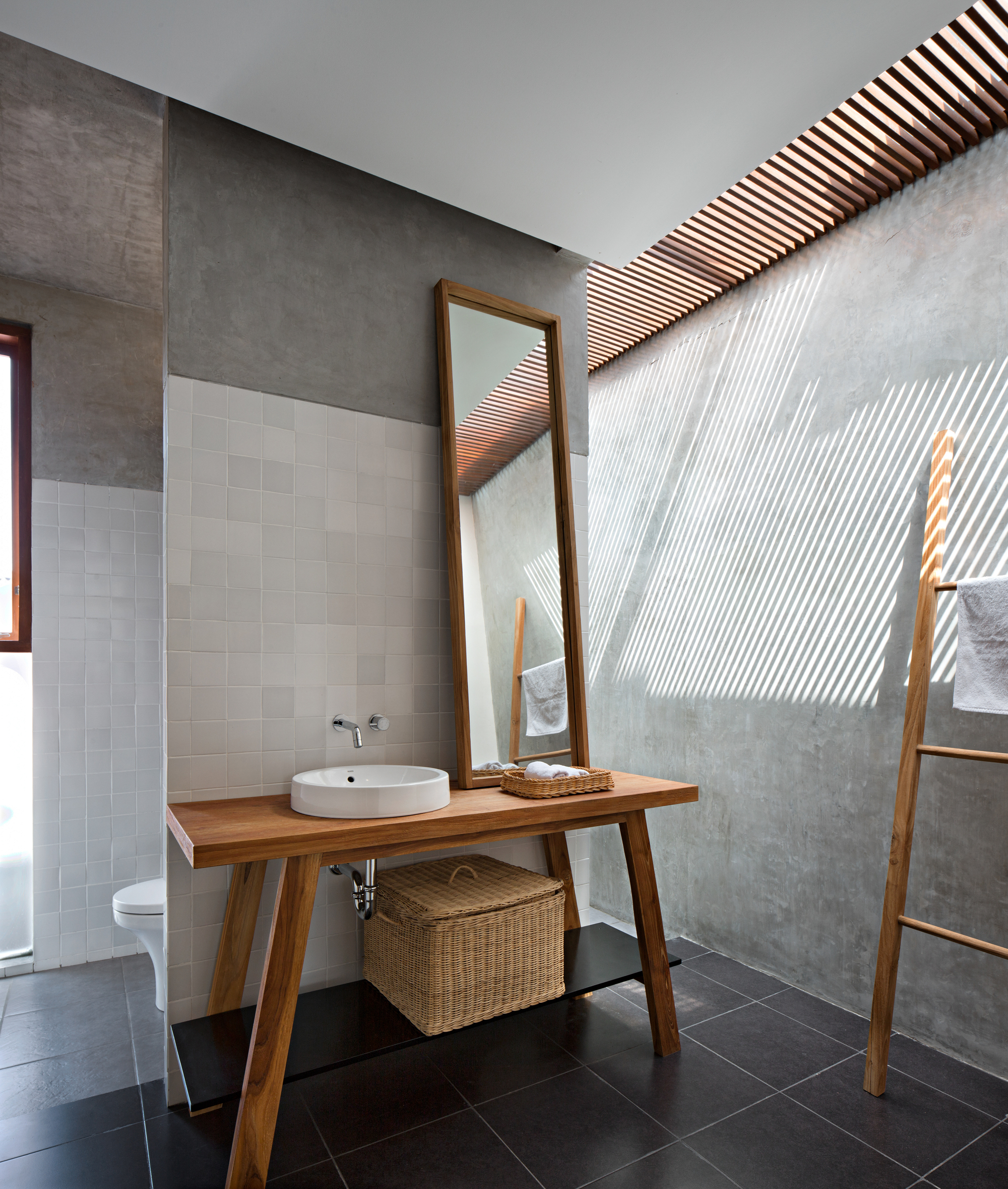 Gallery of Sujiva Living / Somia Design Studio - 9