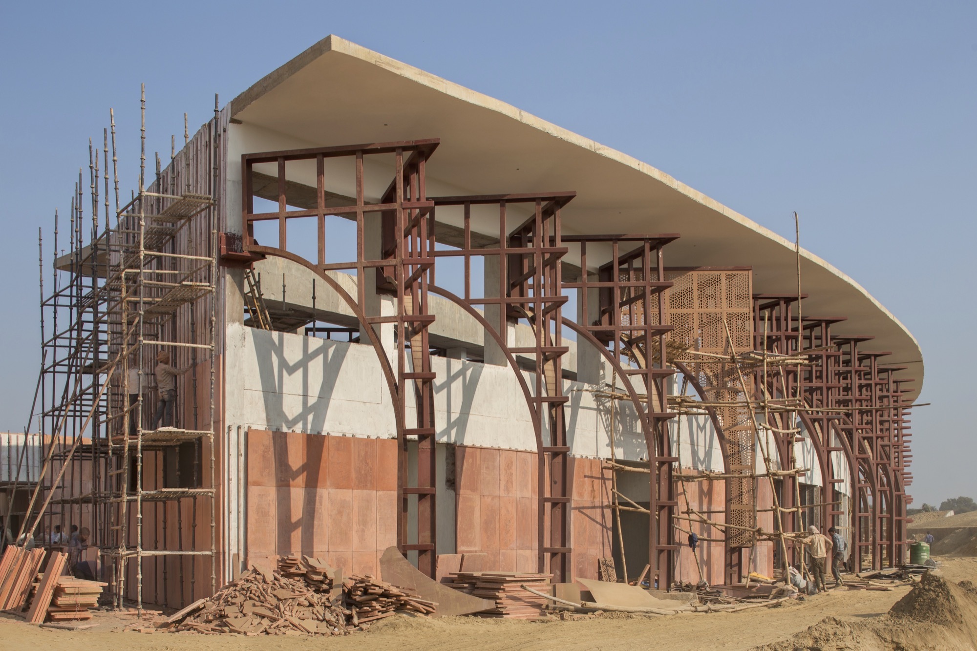 Gallery of Avadh Shilpgram / Studio Archohm - 32