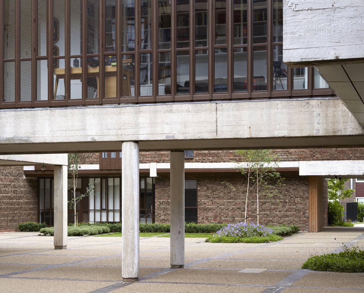 Gallery of Baylis Old School / Conran and Partners - 16