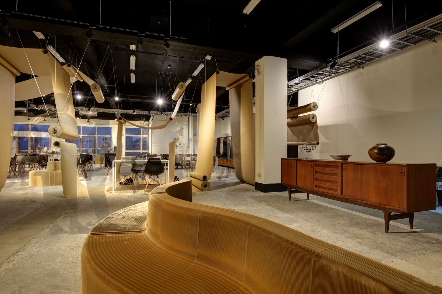 Gallery of Happier Café - Paper Space / JC Architecture - 12