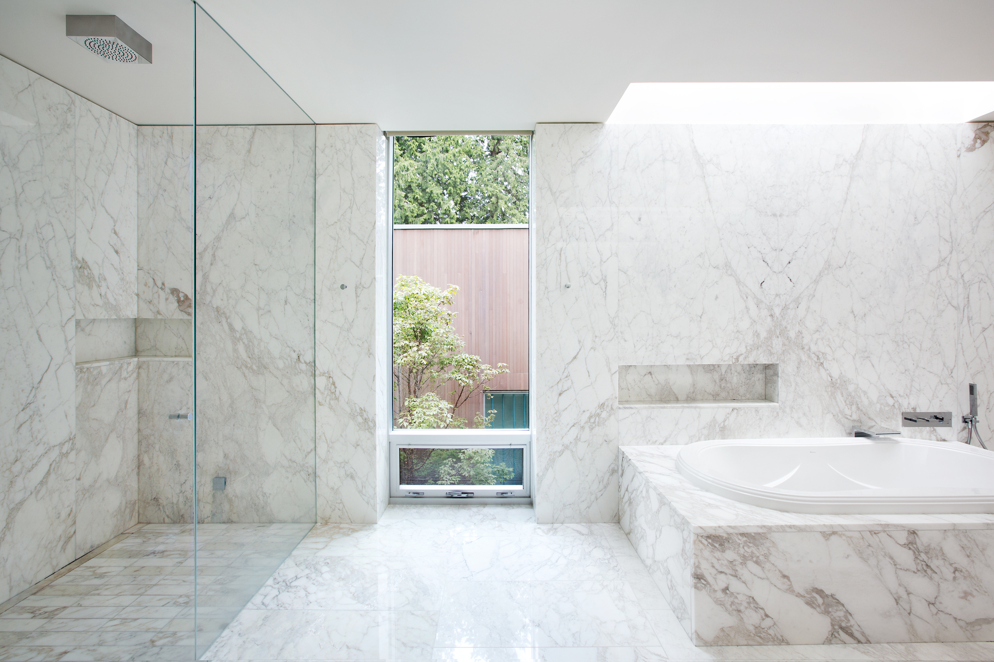 Gallery of Elm Street Residence / James K.M. Cheng Architects - 11