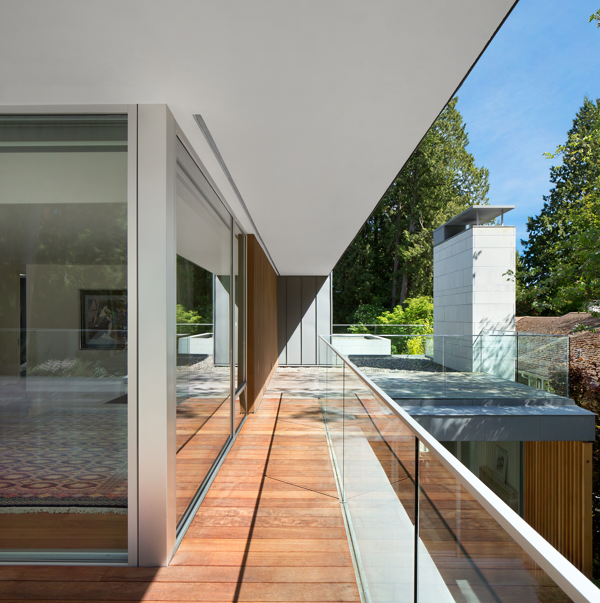 Gallery of Elm Street Residence / James K.M. Cheng Architects - 12