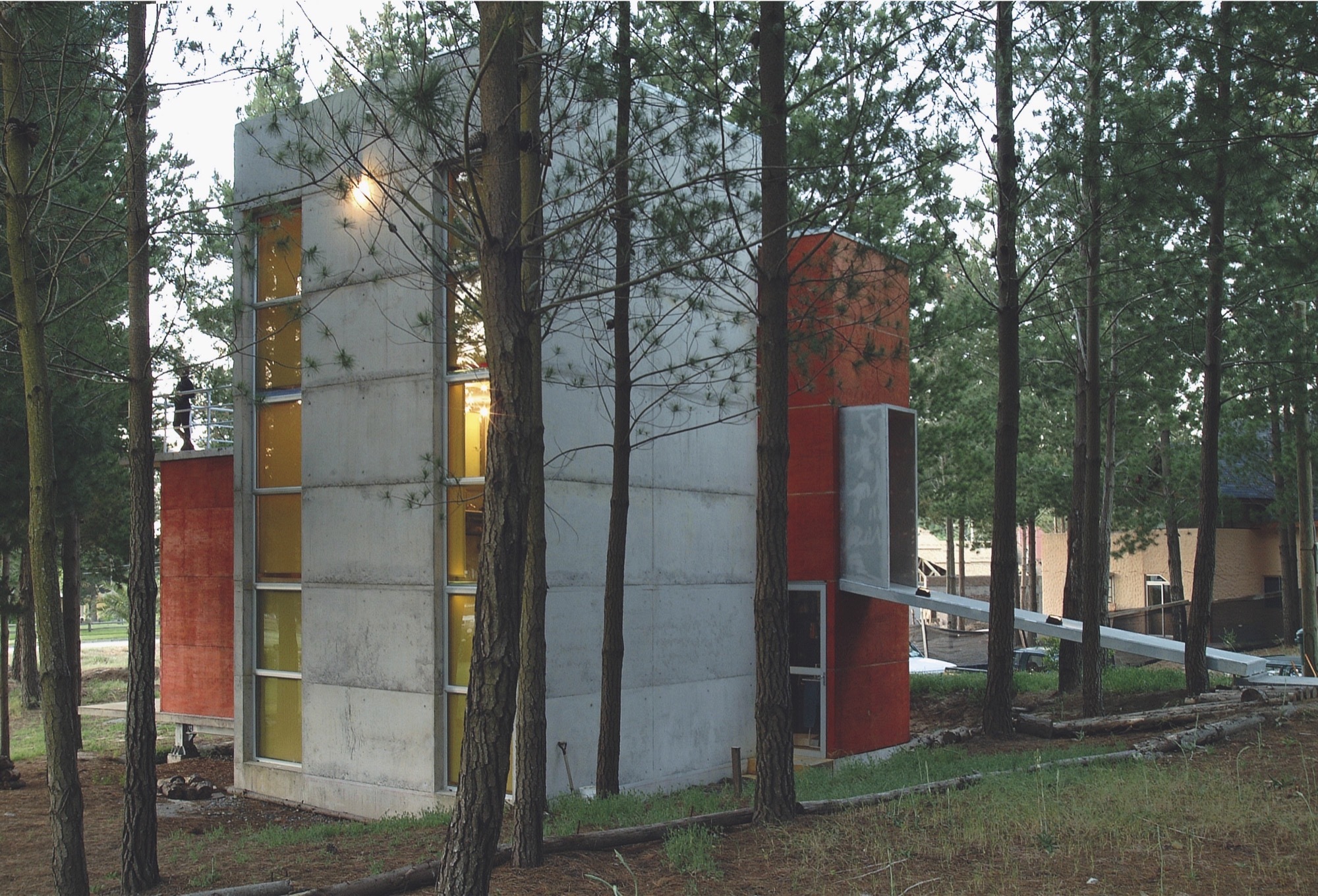 Galería de Casa del Ingeniero / FACTORIA - 1