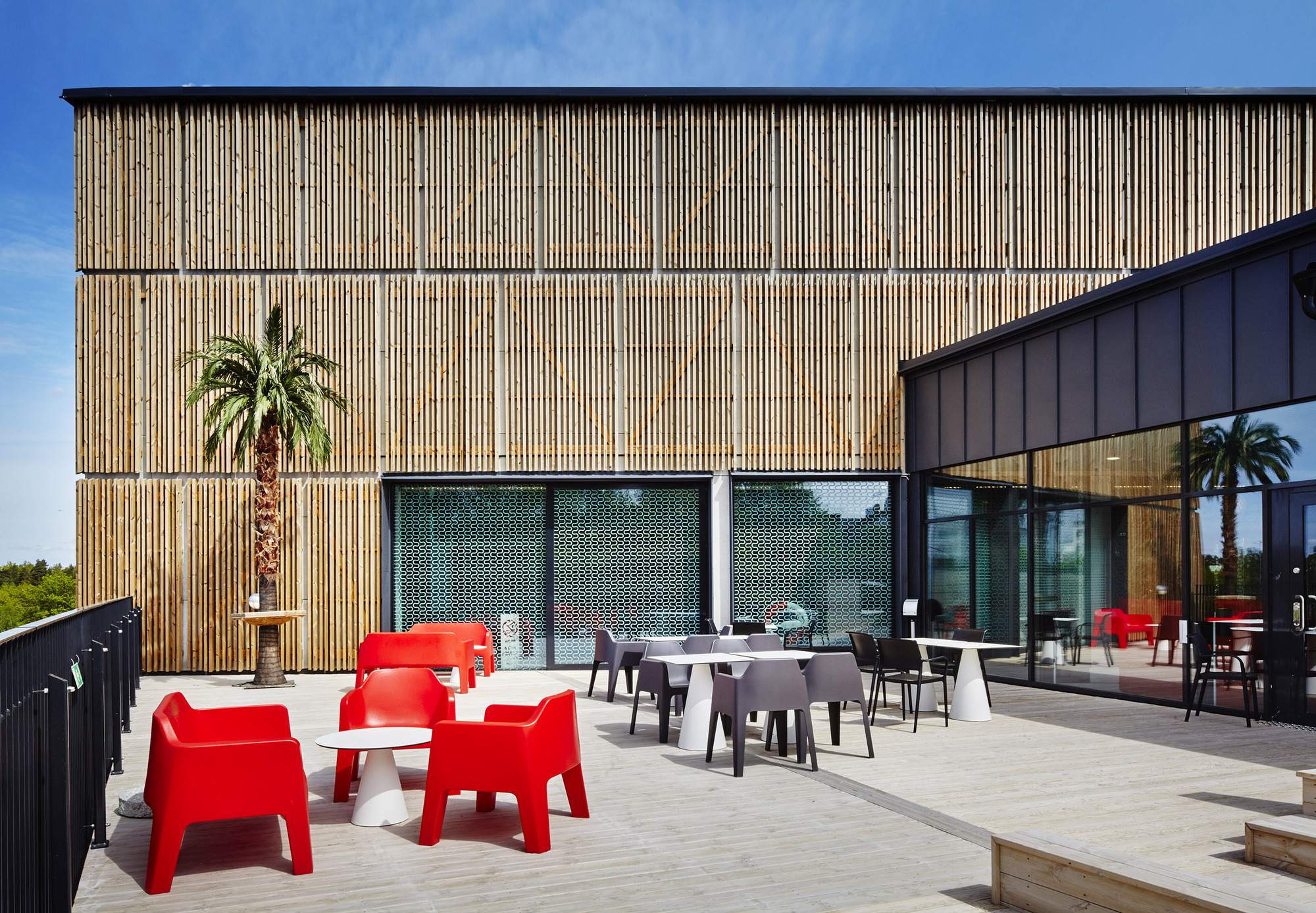 Galería de Piscina Sundbyberg / Urban Design - 15