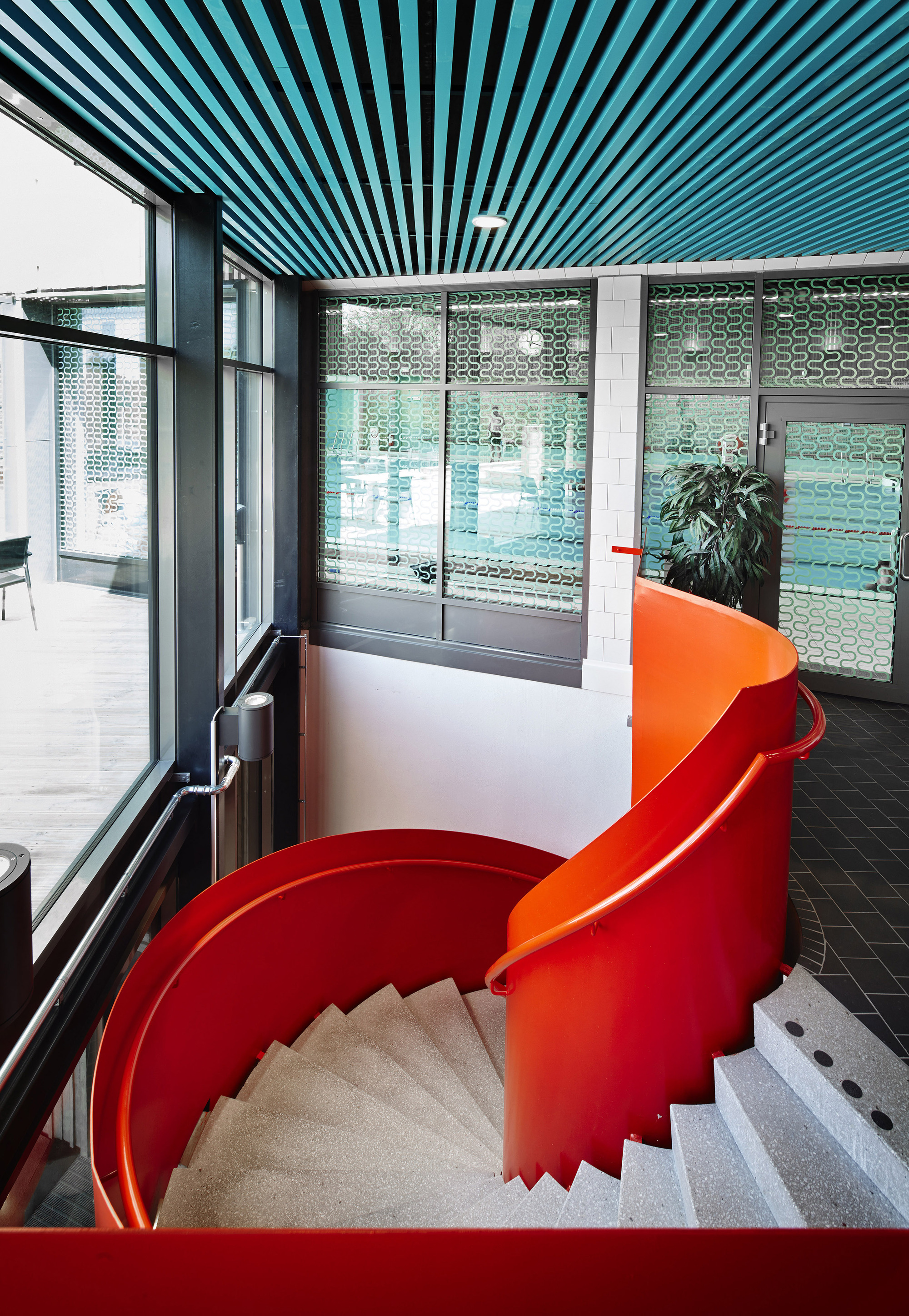 Galería de Piscina Sundbyberg / Urban Design - 18