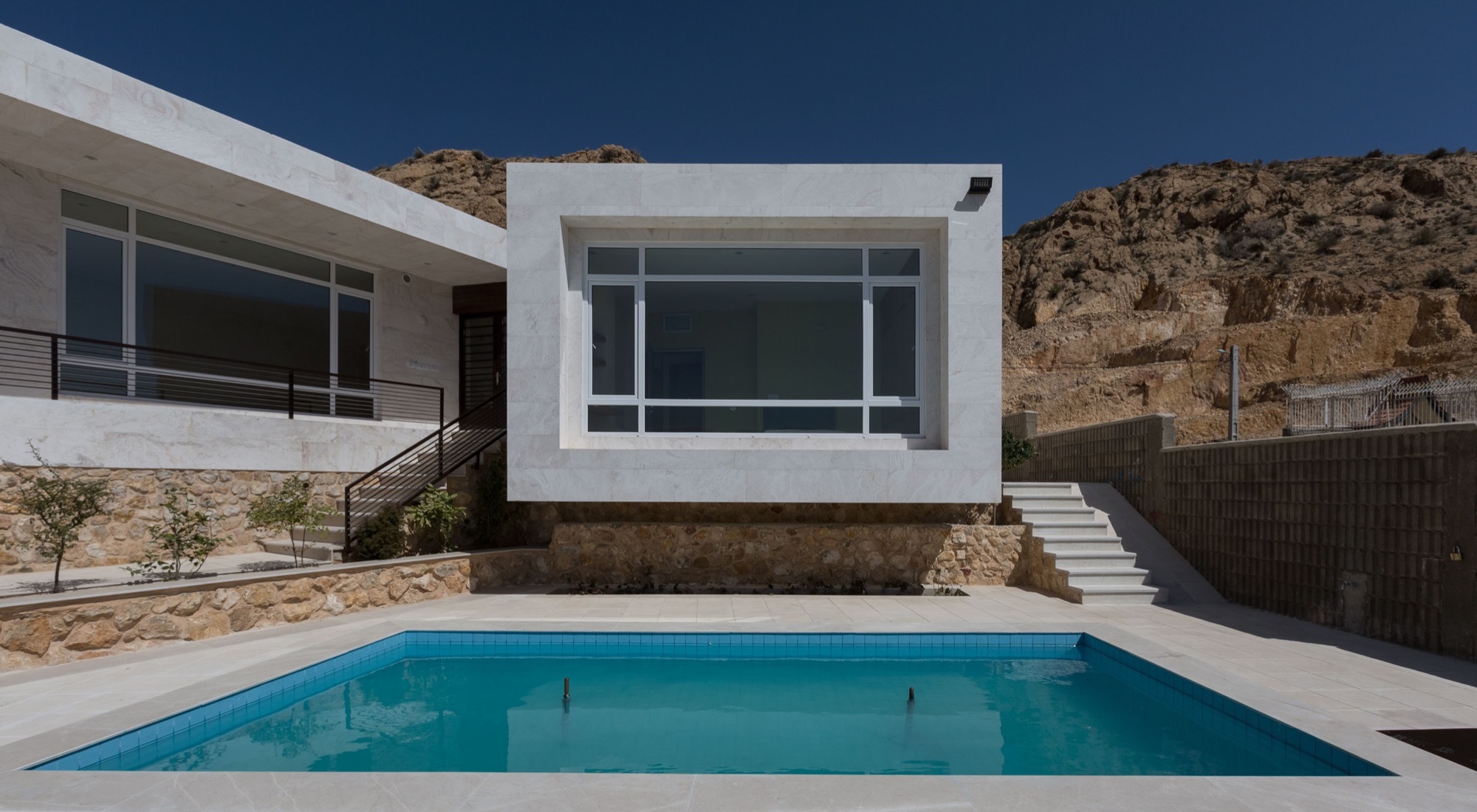 Villa No. 02 / ShaarOffice (Ahmad Ghodsimanesh and Partners) | ArchDaily