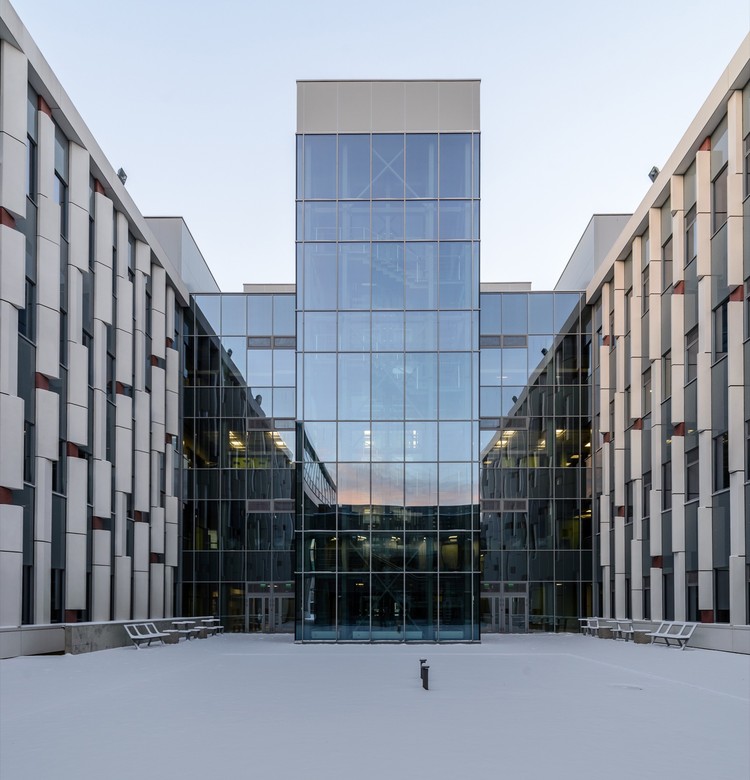 维尔纽斯大学生命科学中心/ Architektūros linija | ArchDaily