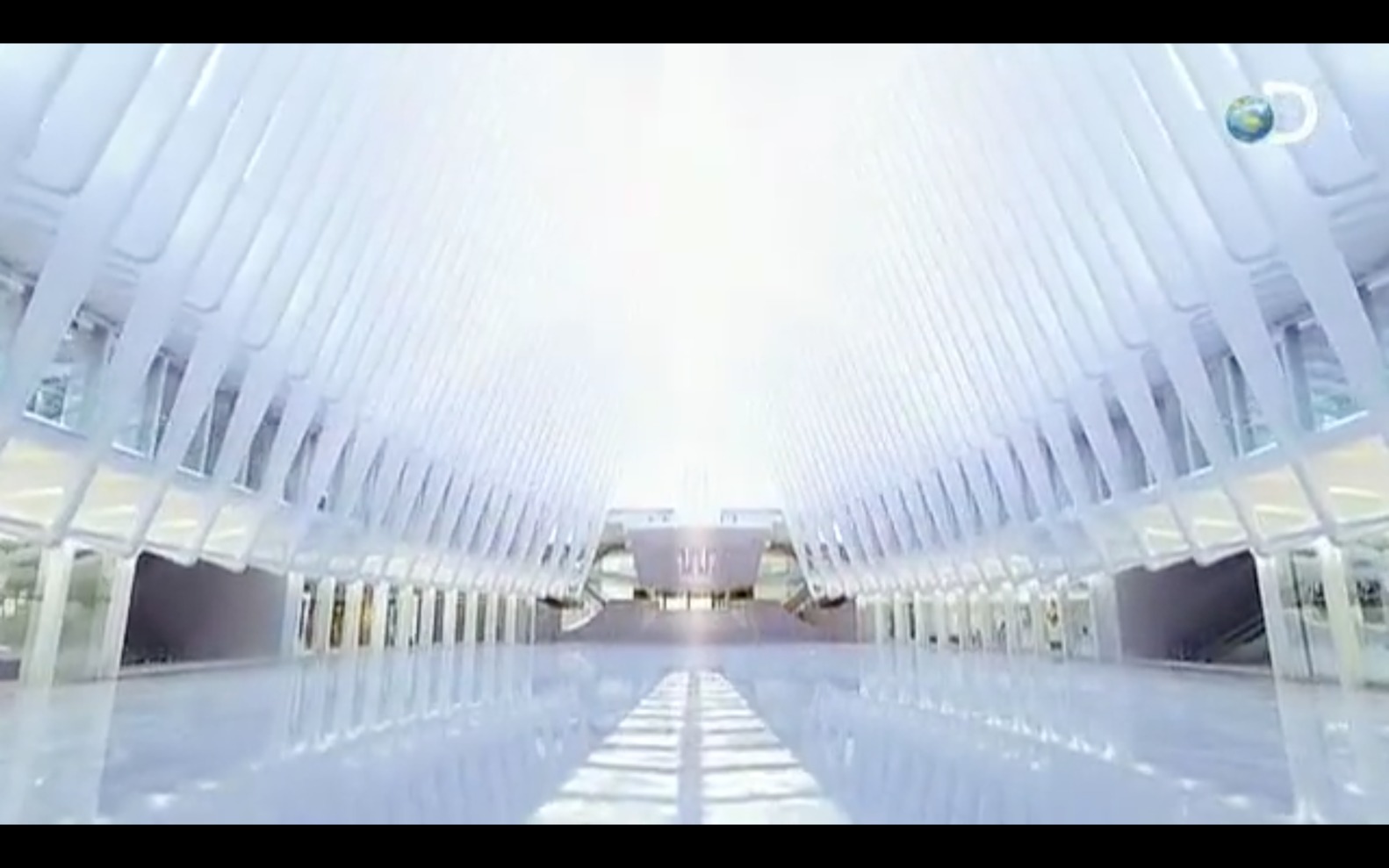 Gallery of Santiago Calatrava's Oculus Opens to the Sky in Remembrance ...