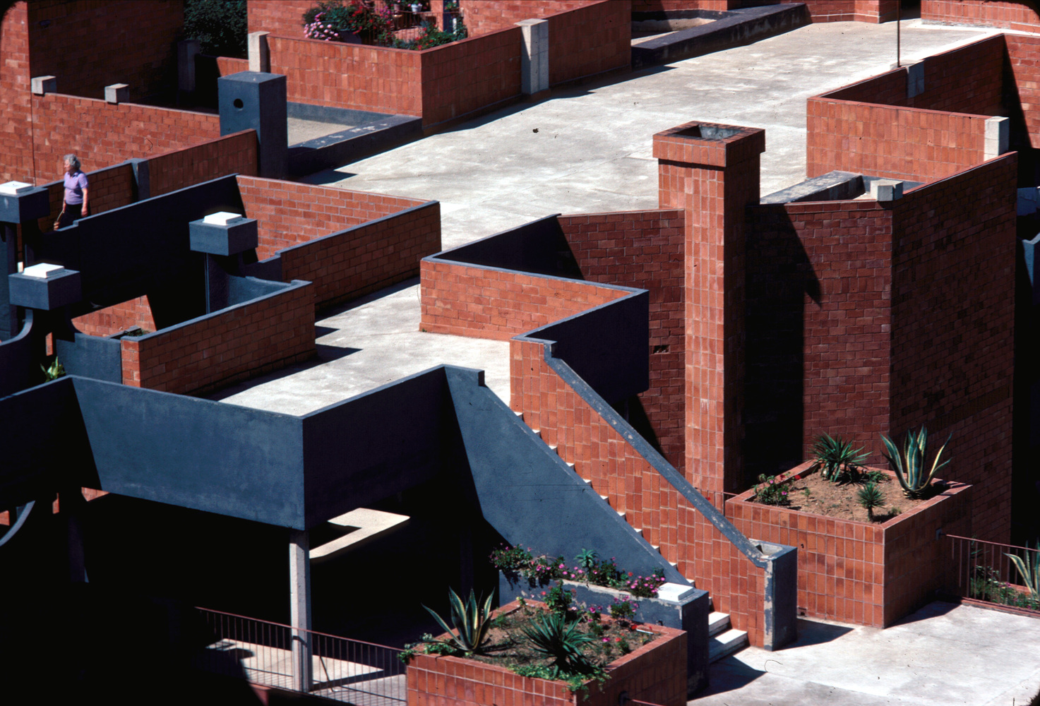 Gallery of Ricardo Bofill: “Why Are Historical Towns More Beautiful ...