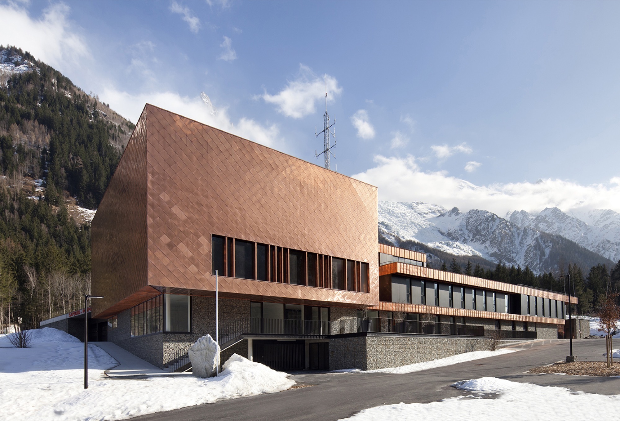 Gallery of Fire Station in Chamonix-Mont Blanc Valley / Studio Gardoni ...