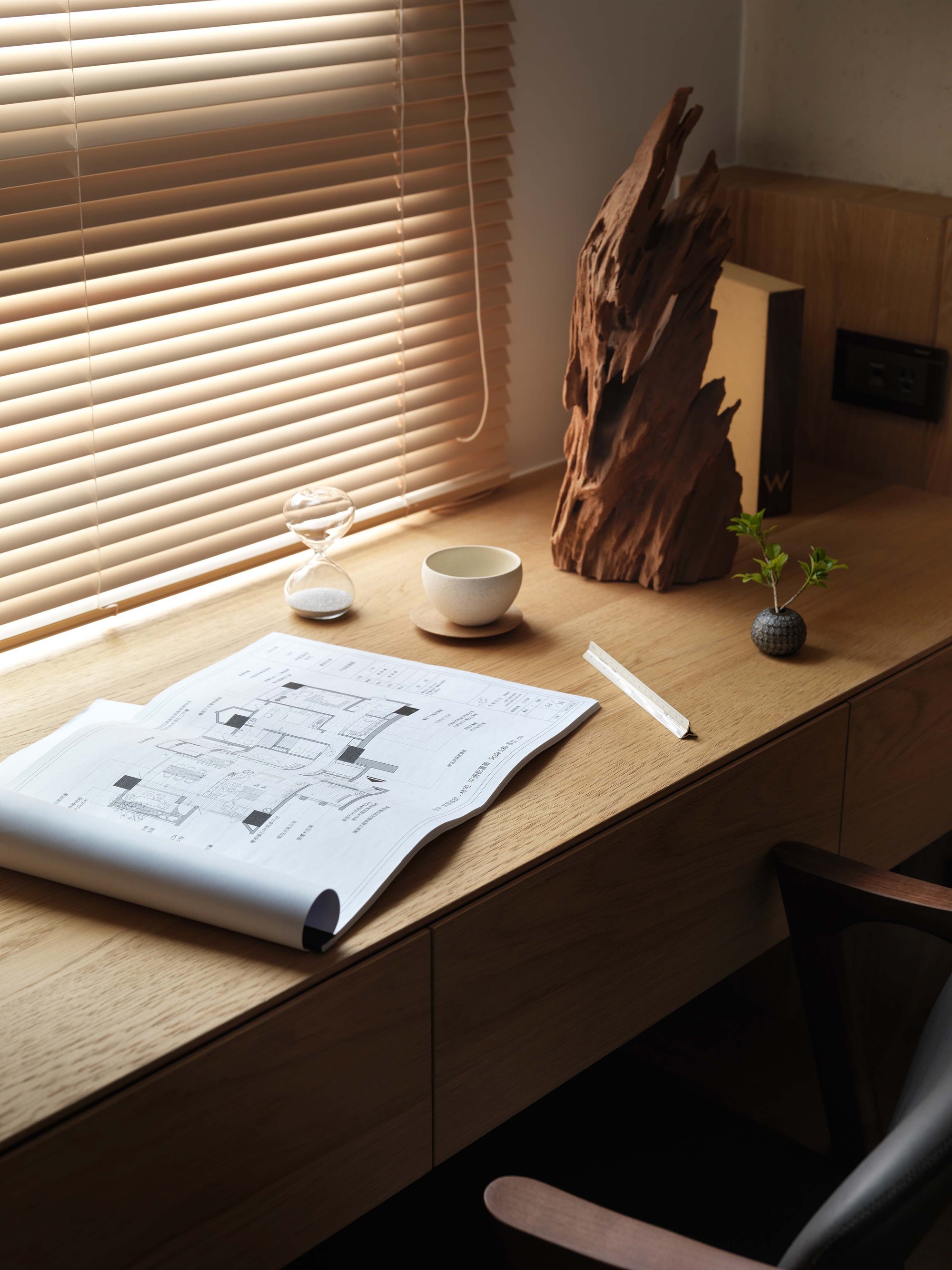 Gallery of Jade Apartment / Ryan Lai Architects - 22